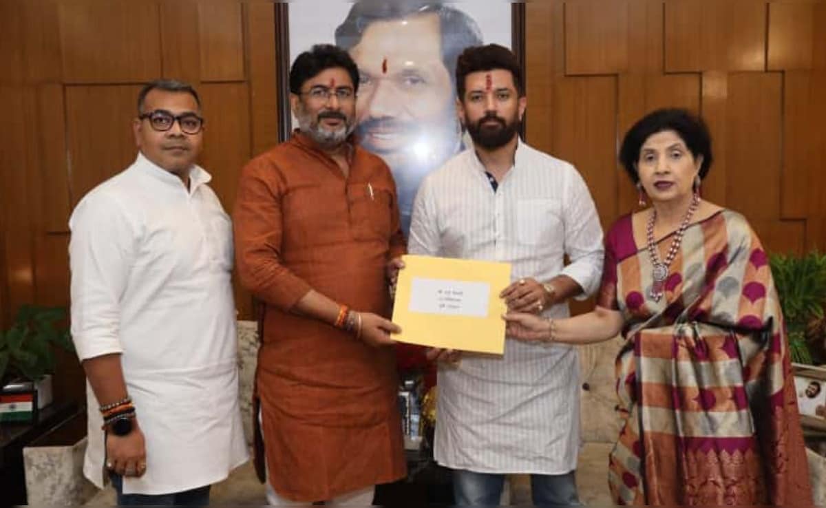 3 भूमिहार, 2 राजपूत, 1 ब्राह्मण... चिराग ने जिन 14 चेहरों को दिया टिकट ...