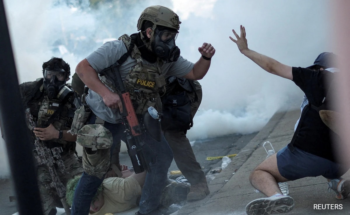Trump Administration Declares Chicago "War Zone" After Deploying Soldiers