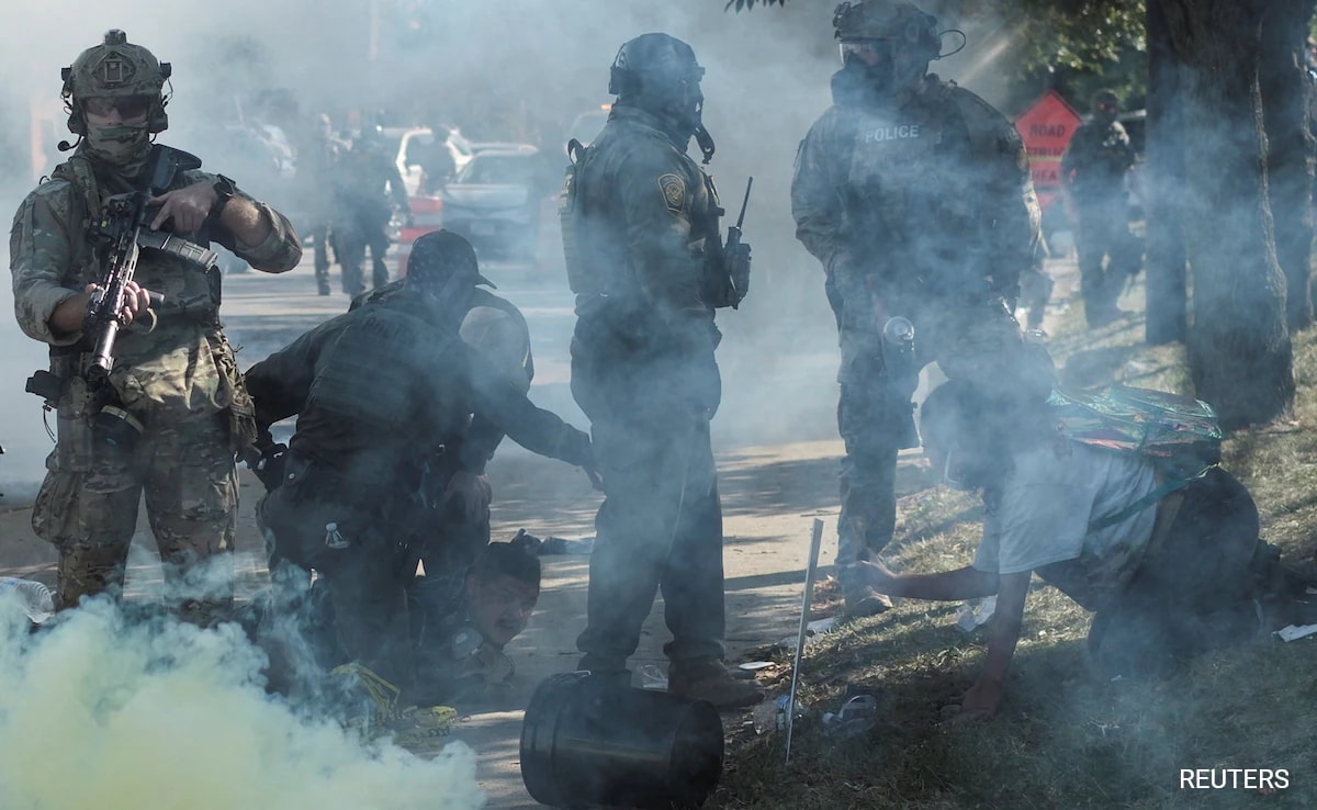 US Border Patrol Agents Shoot Armed Woman Amid Massive Protests In ...