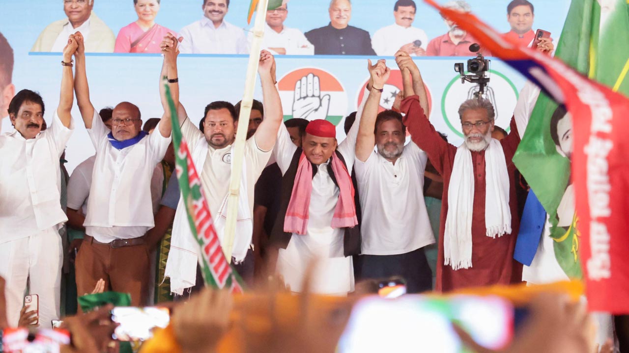 BJP Mocks Mahagathbandhan As 'Lathbandhan' After Releasing Bihar Seat Sharing Formula