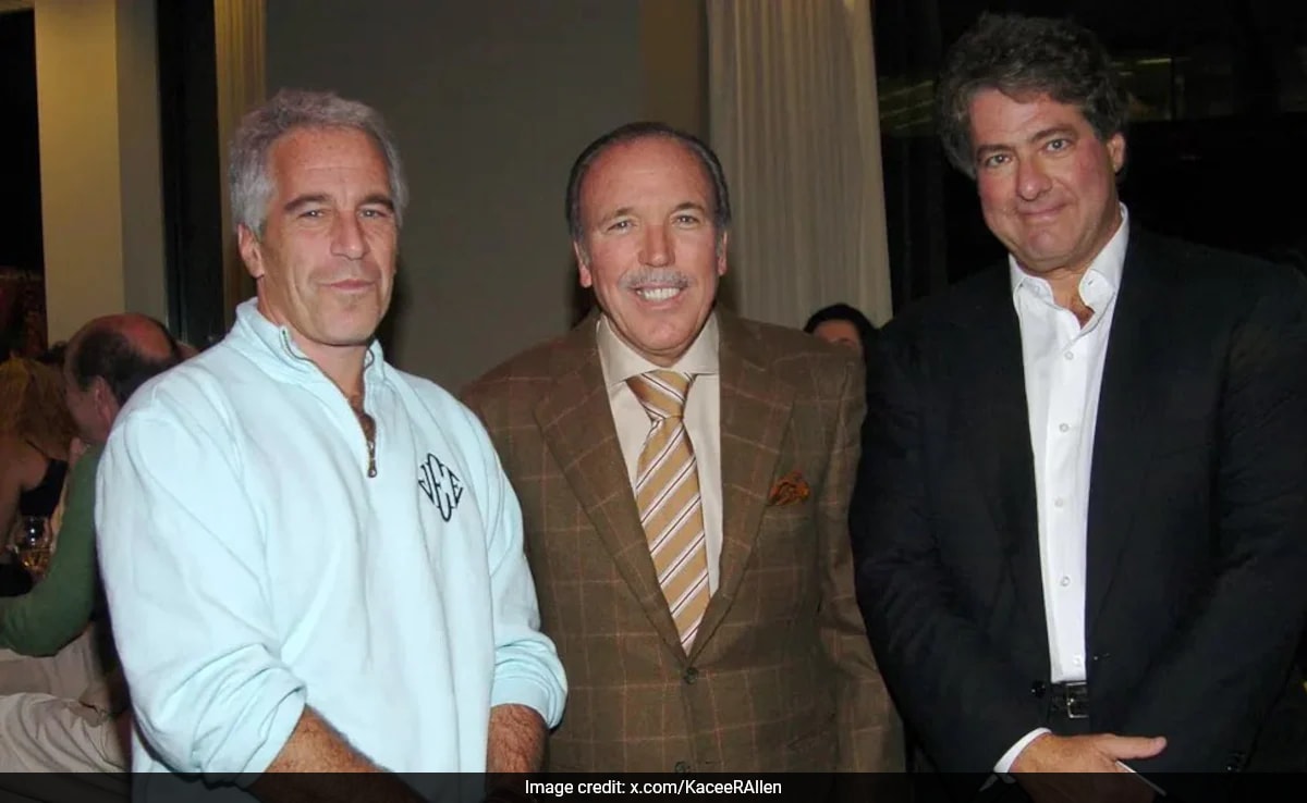 Jeffrey Epstein Made Millions From Billionaire Leon Black, New Emails ...
