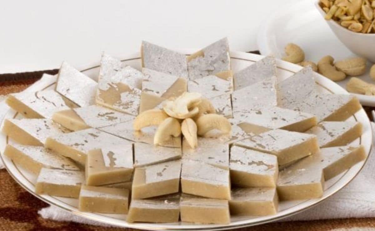 Kaju Katli Silver Vark Vegetarian or Non-Veg: FSSAI Ban on Animal ...