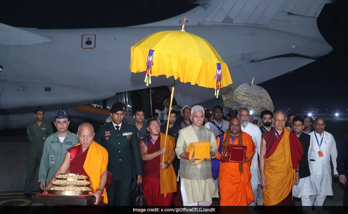 J&K Lt Governor Manoj Sinha Brings Back Holy Relics Of Lord Buddha From ...