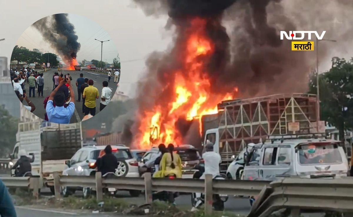 Pune Navale Bridge Accident Including 3 from single family 5 dies in car