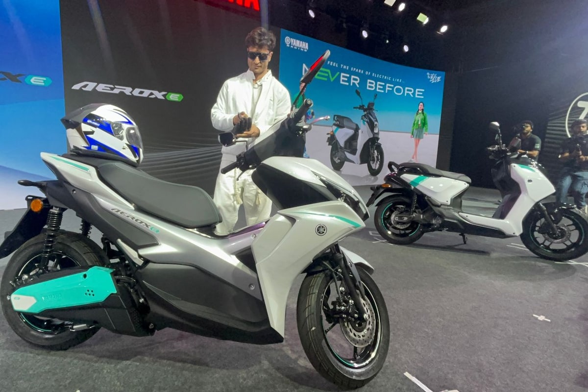 Yamaha Aerox E Unveiled In India, Offers 106 Km Range
