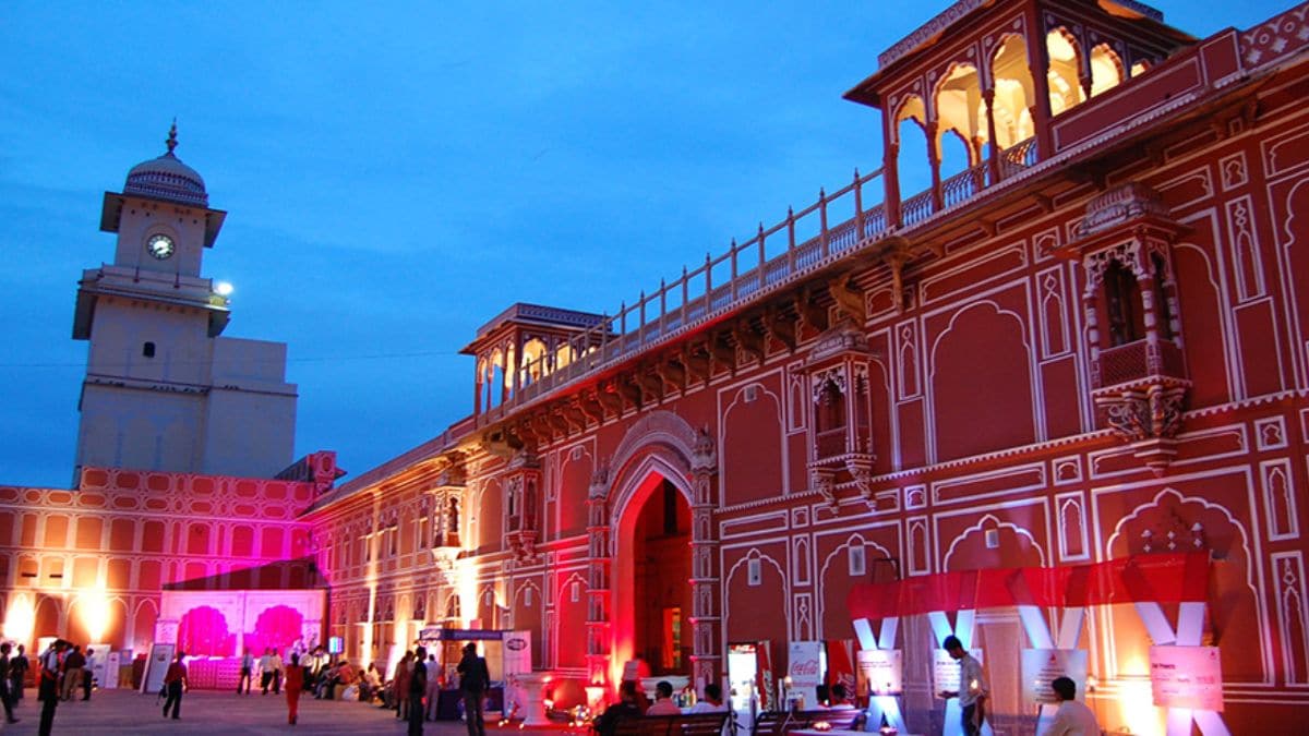 Jaipur Foundation Day 2025: 298 साल पहले कैसे बनी जयपुर दुनिया की सबसे ...