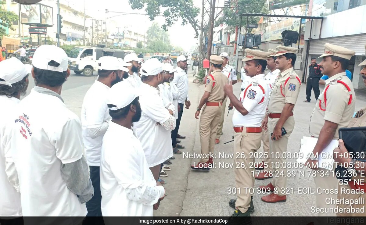 Hyderabad Traffic Cops Adopt This Innovative Way To Engage Criminals