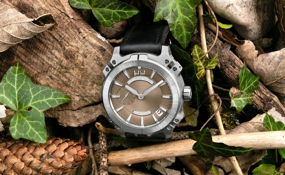 India Imported Swiss Luxury Watches Worth Rs 2,640 Crore This Year