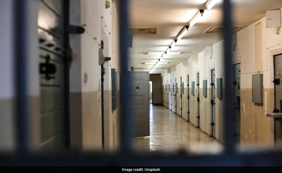 Two Prisoners, Including Sex Offender, Freed By Mistake From UK Prison ...