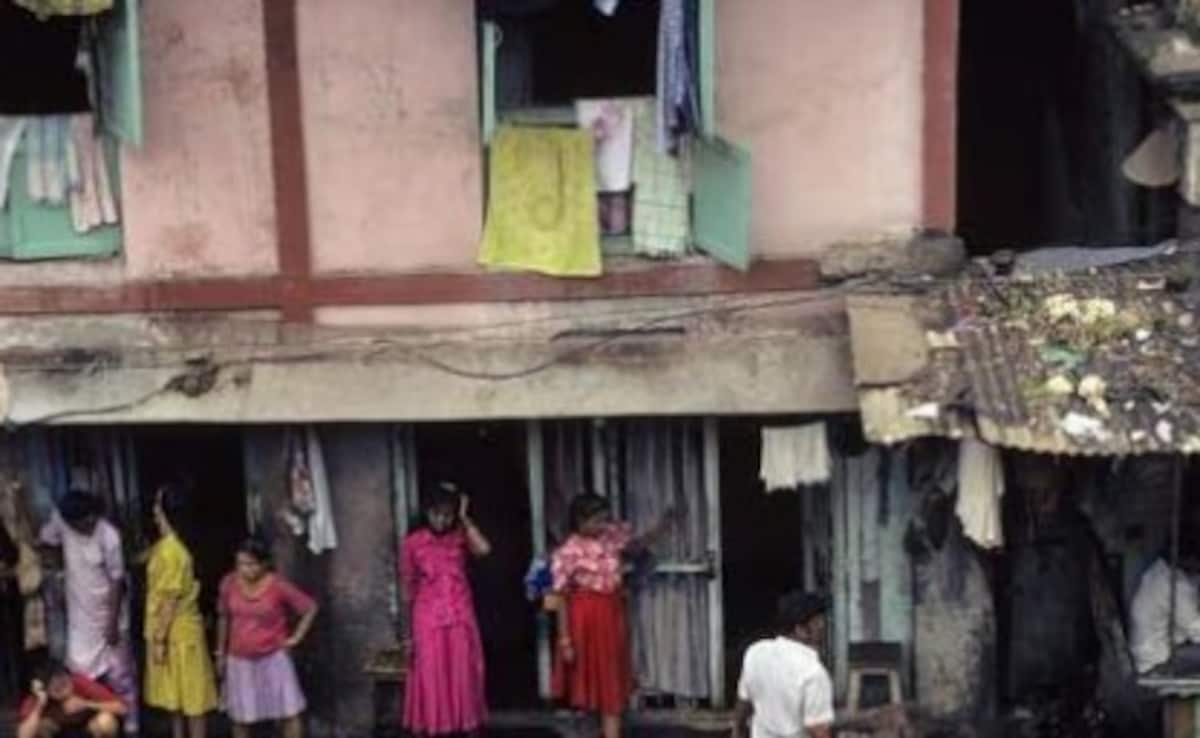 सोनागाछी की गलियों में 'सर' का आना कइयों का दिल धड़का रहा, रेड लाइट ...