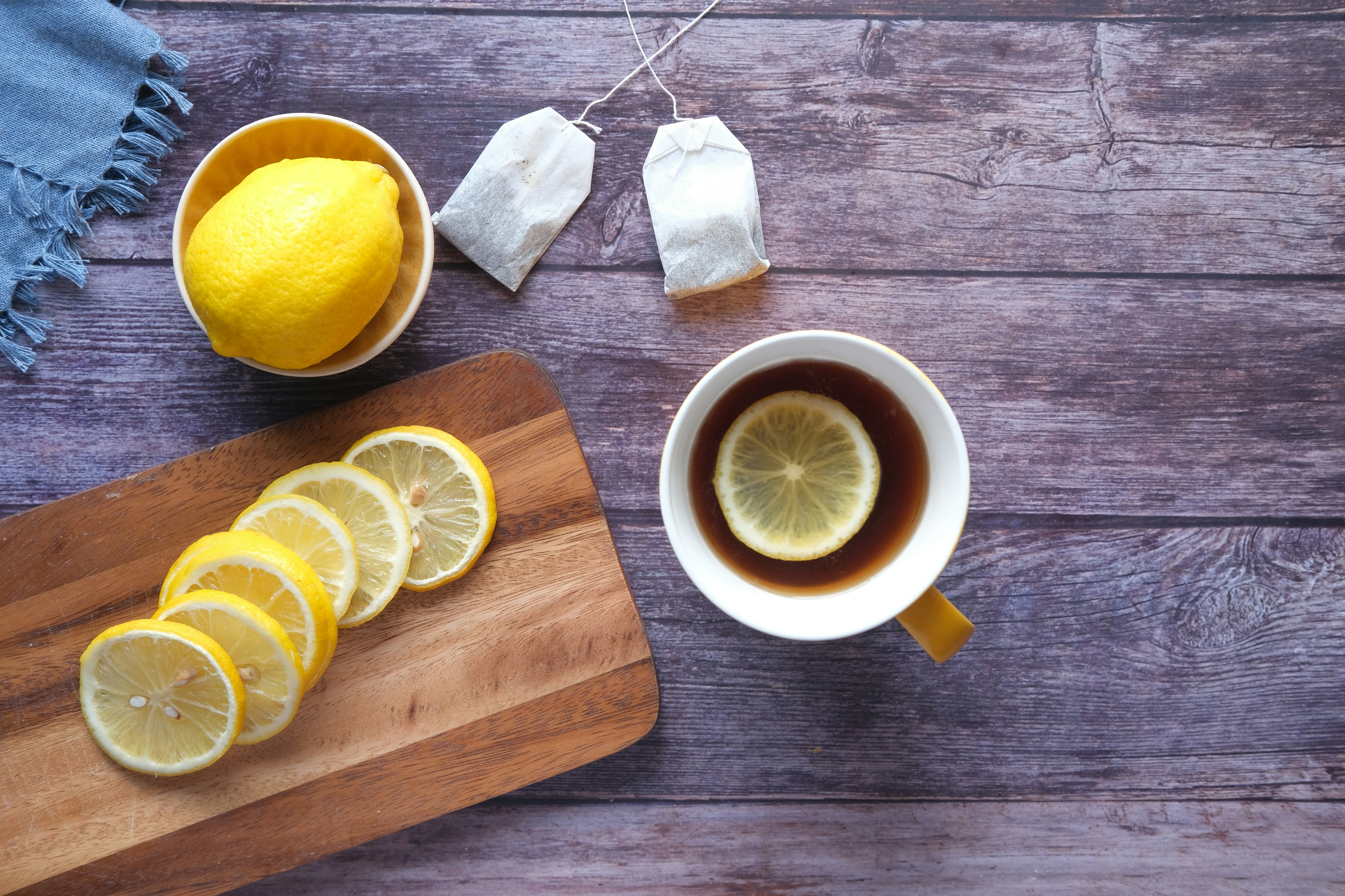 Health Benefits Of Lemon Tea In Winter