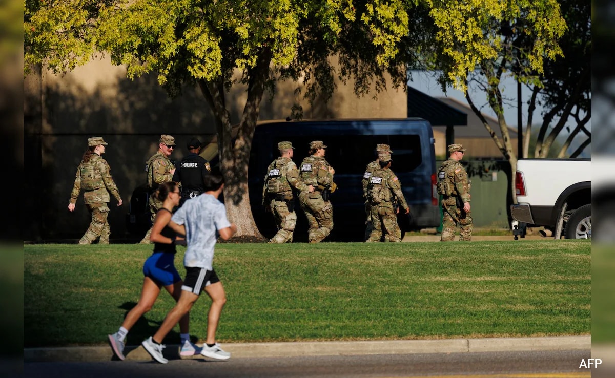 National Guard troops Begin Withdrawal From Chicago, Portland After ...