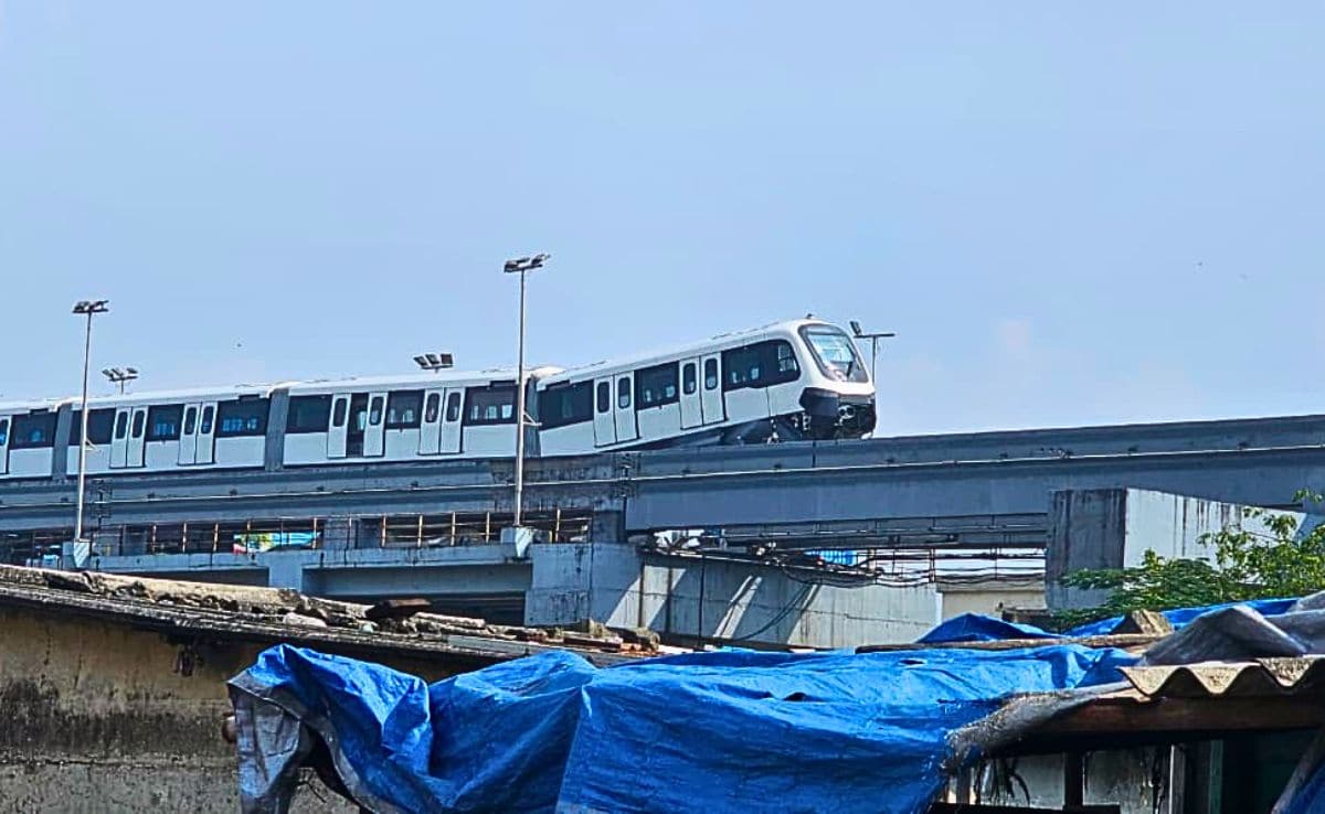 Mumbai Monorail Tilts During Signal Trial at Wadala Depot; Safety ...