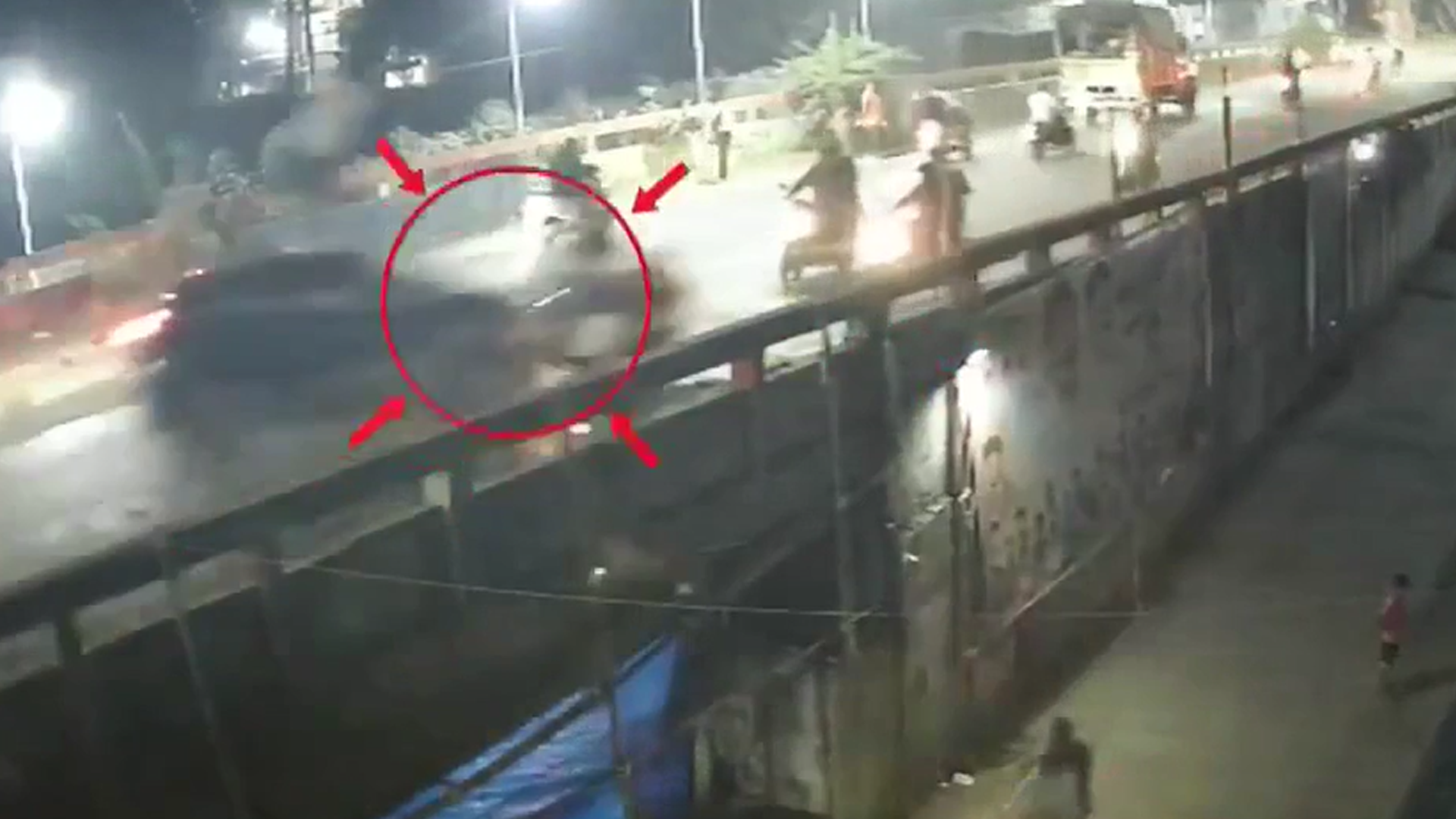 2 Dead, Several Injured As Car Hits Two-Wheelers On Flyover In ...