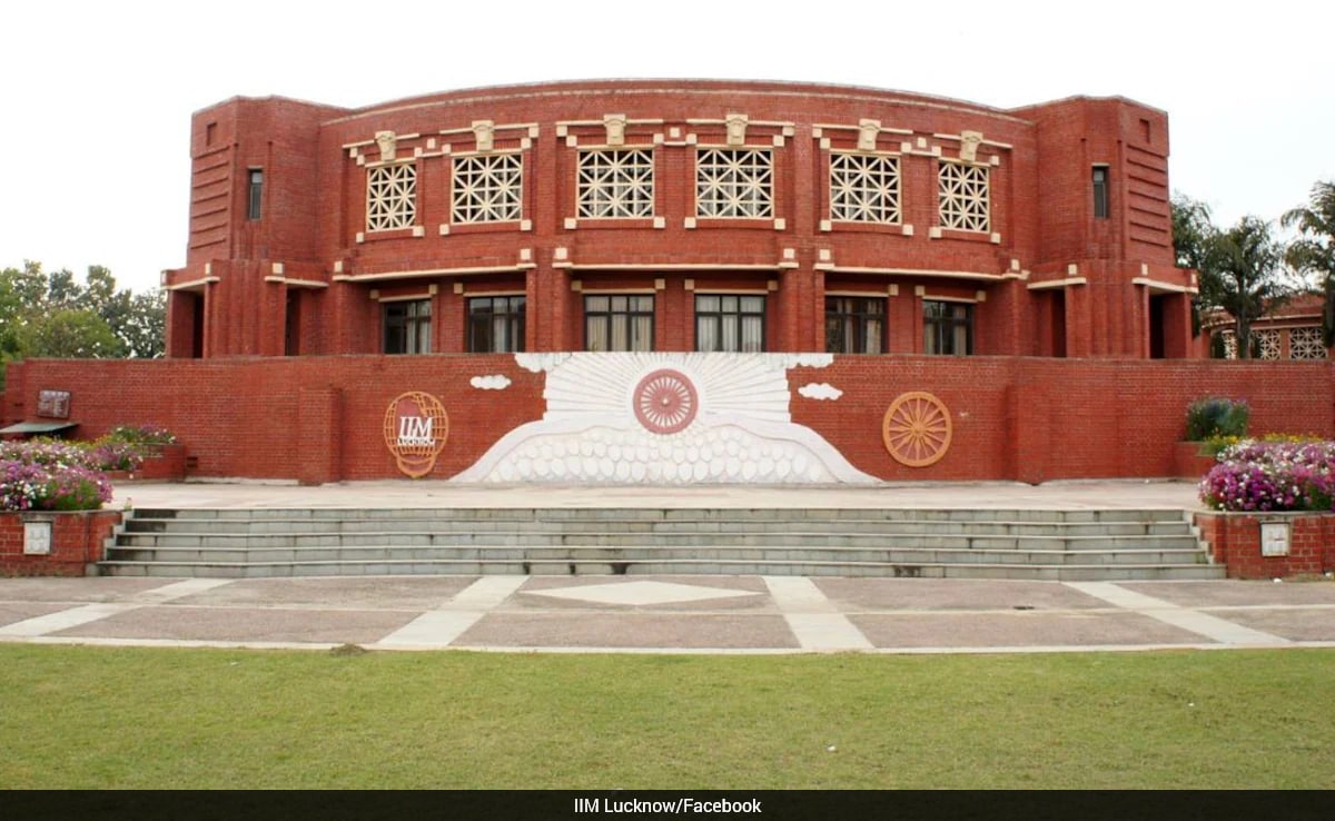 IIM Lucknow Invites Applications For PhD Programme For 2026 Session ...