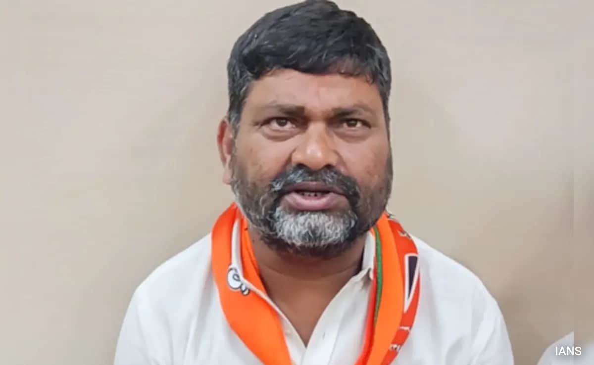 Jan Suraaj Candidate Sanjay Singh Switches To BJP A Day Before Phase 1 ...