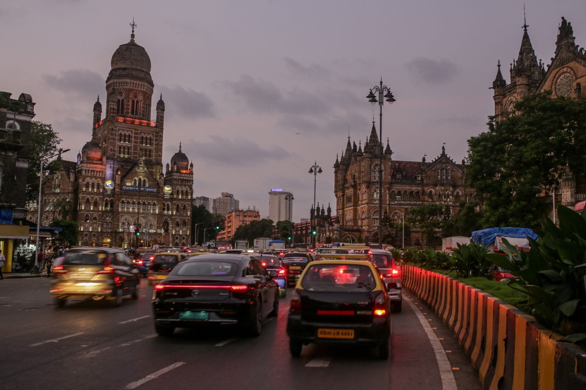 Disney Launches World’s First ‘Frozen’ Land in Theme Park Push