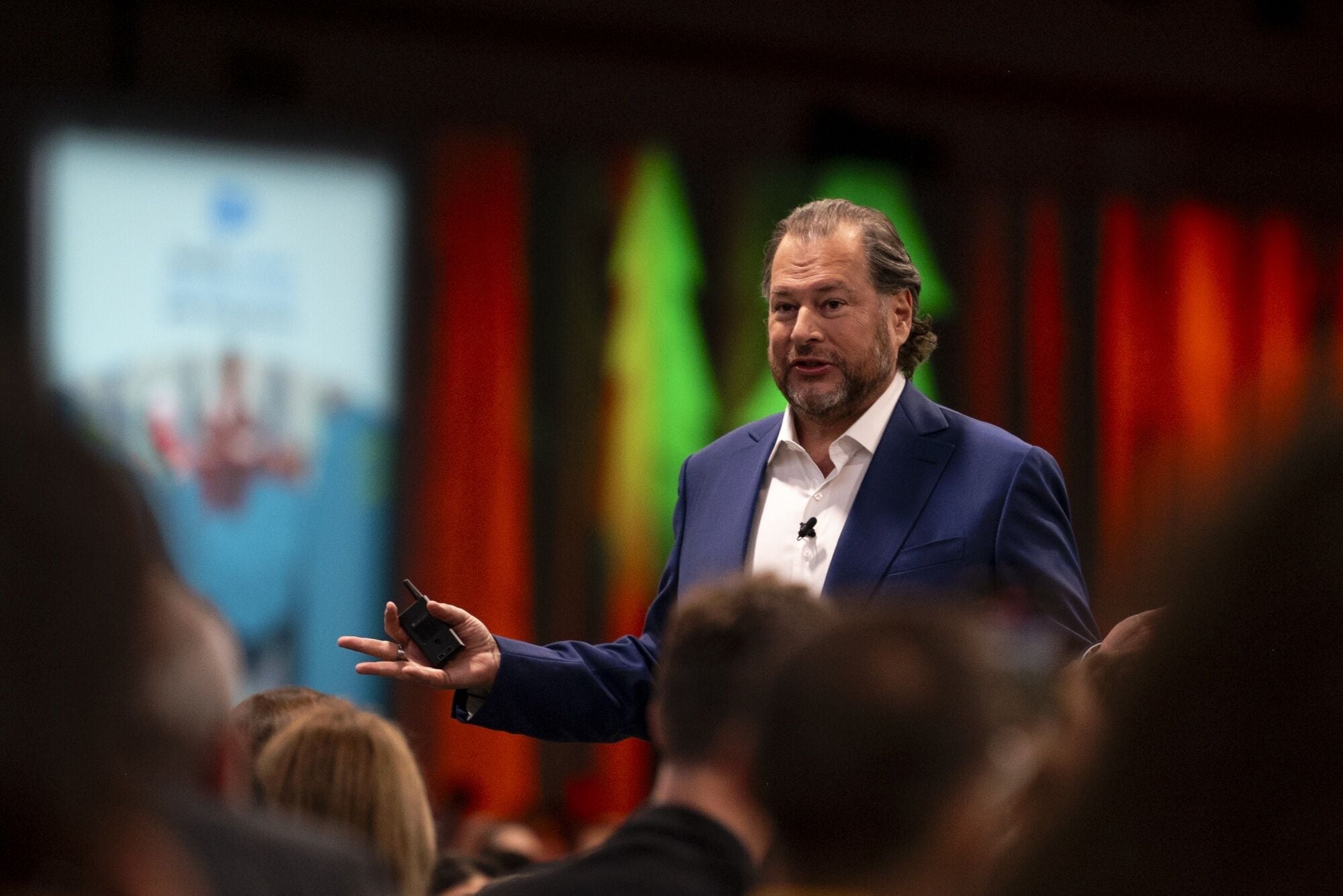 Benioff Woos OpenAI Staff to Salesforce With Offer to Match Pay
