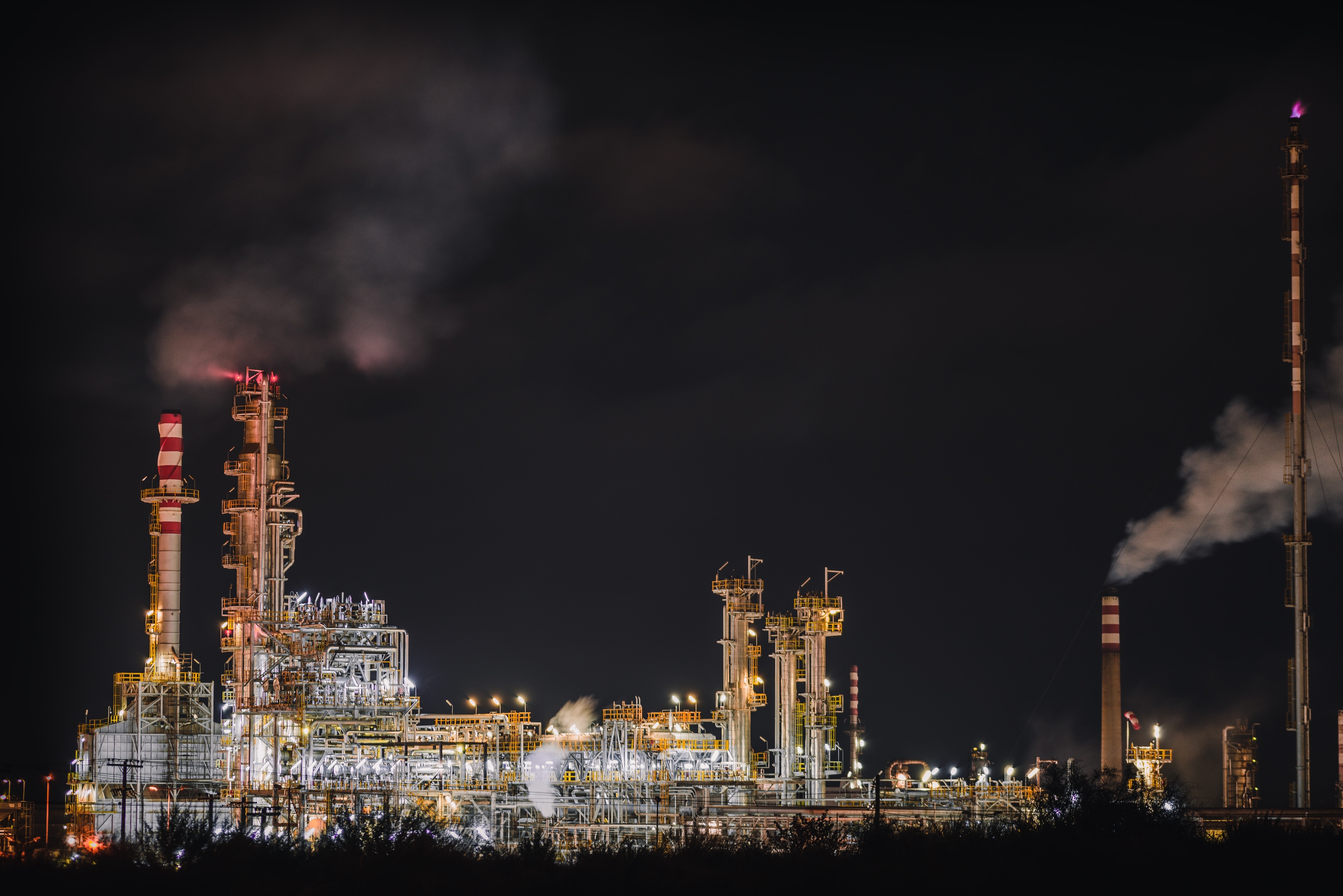 Essar To Set Up £360-Million Carbon Capture Plant At Stanlow Refinery ...