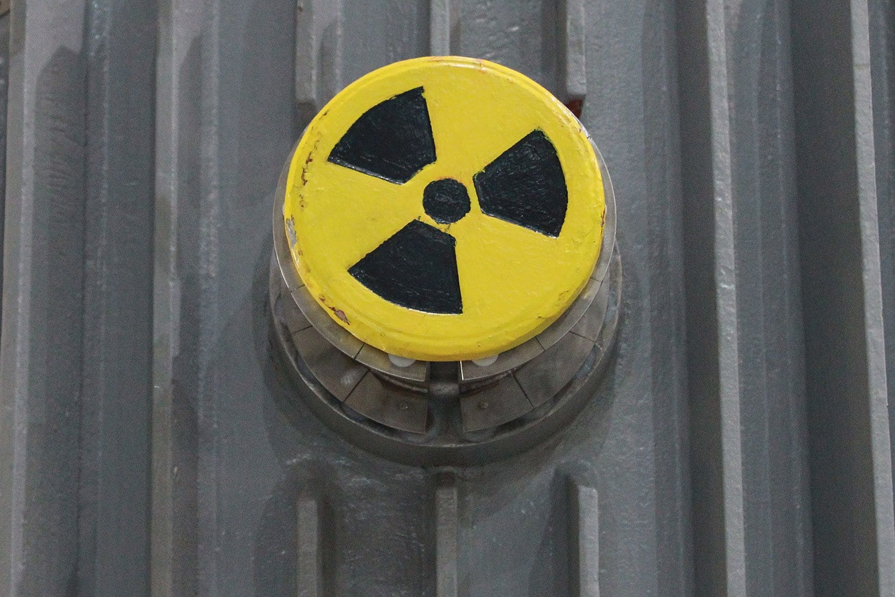 A Tiny ‘Highly Radioactive’ Capsule Lost in Vast Australian Desert ...