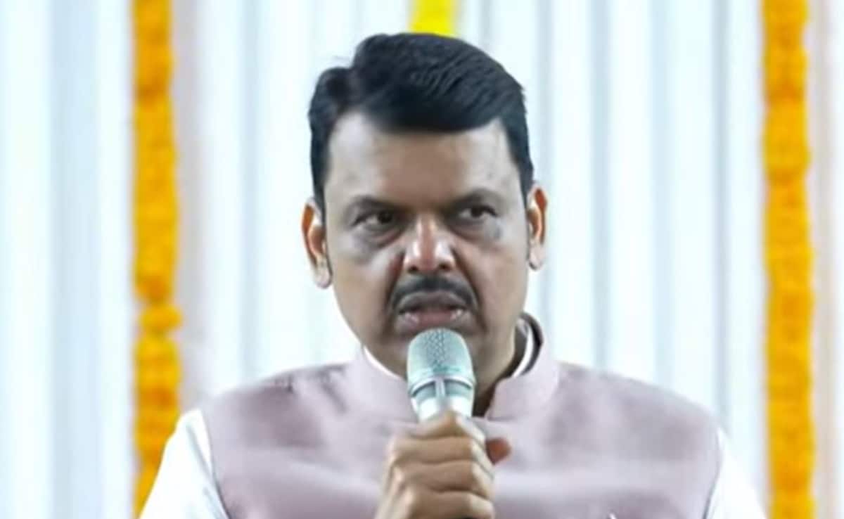 Cm devendra fadnavis targets opposition party before winter session ...