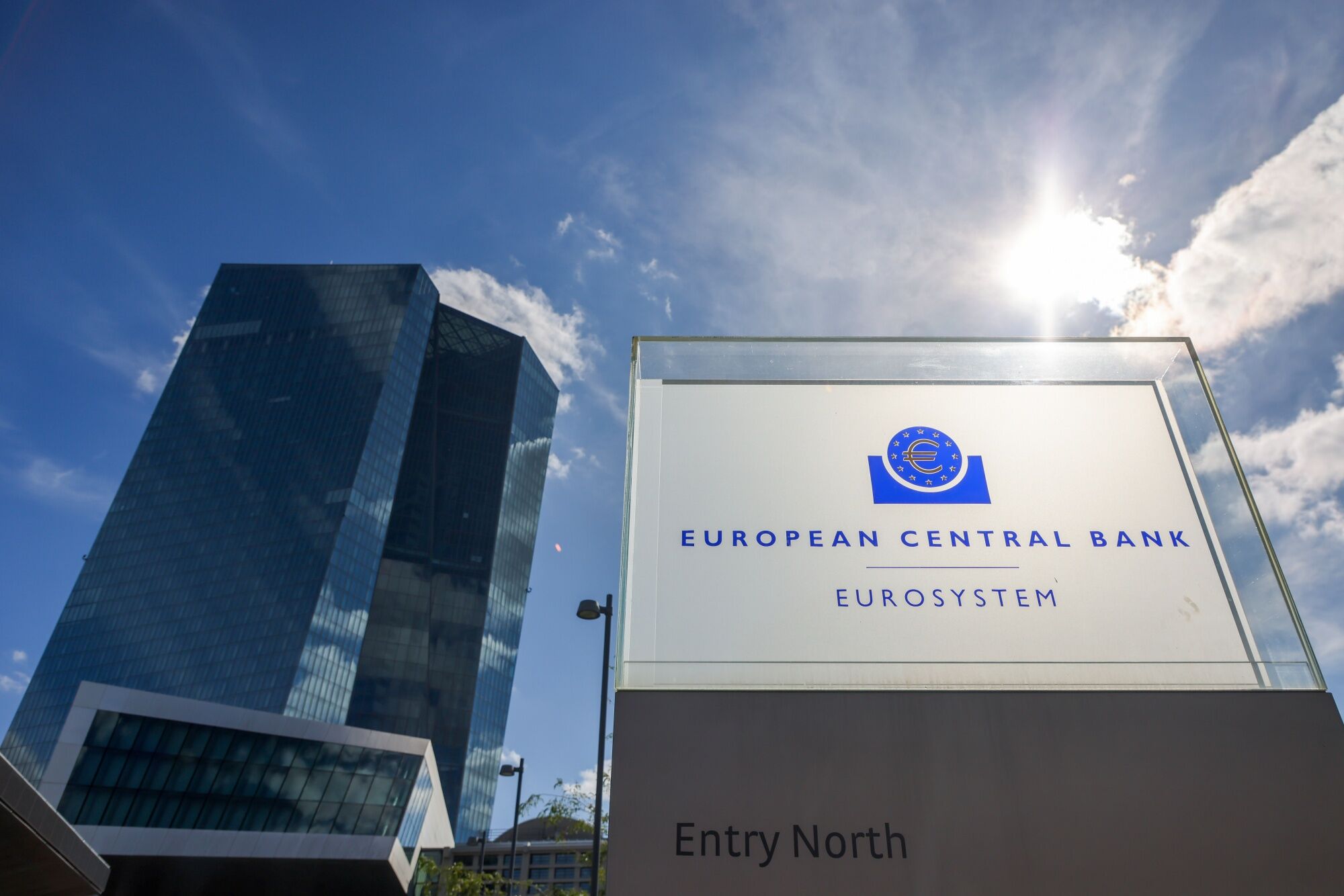 ECB’s €5 Trillion Problem Forces a Rethink of How Policy Is Run
