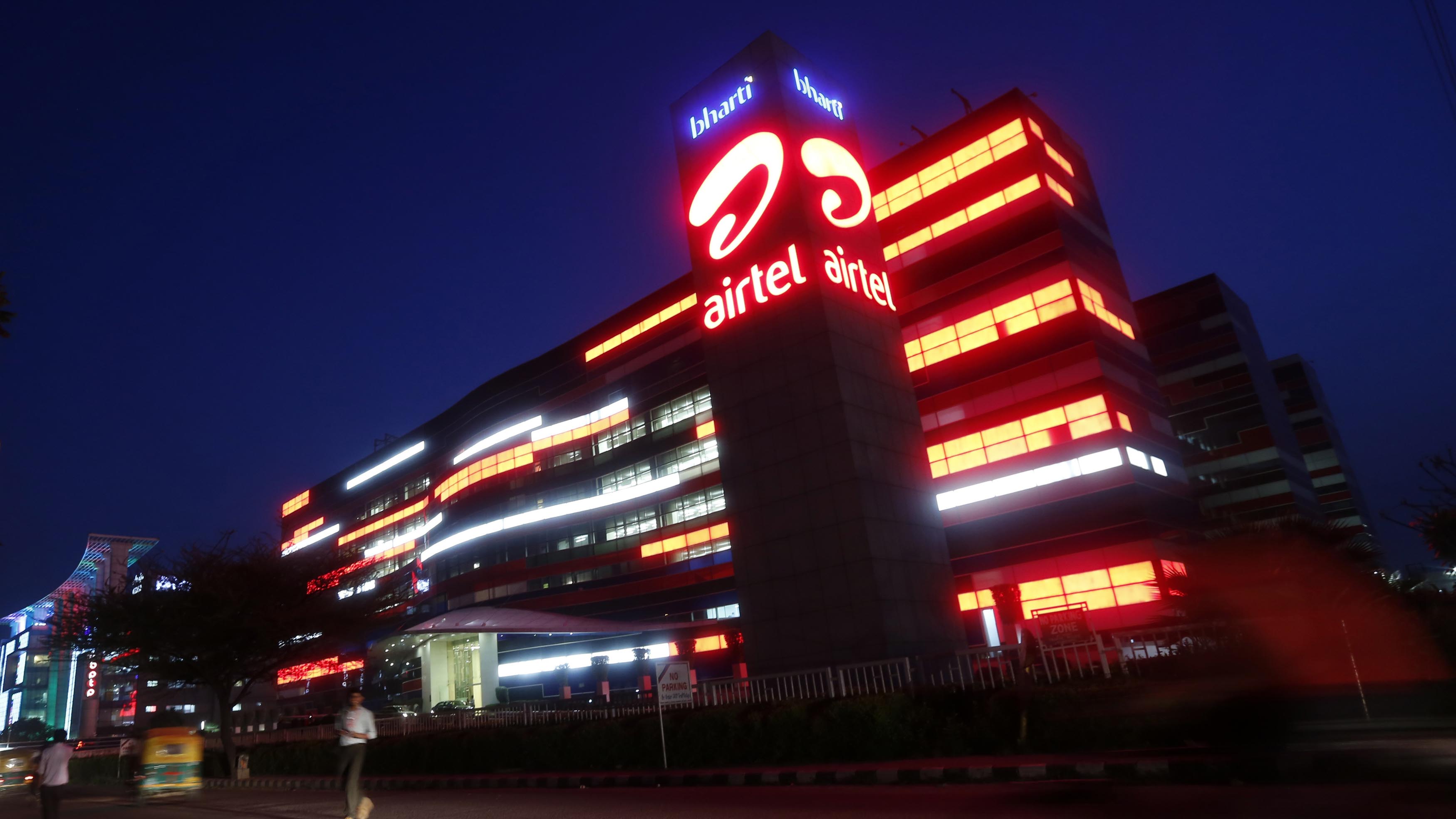 Airtel Prepays Rs 8,000 Crore Spectrum Dues