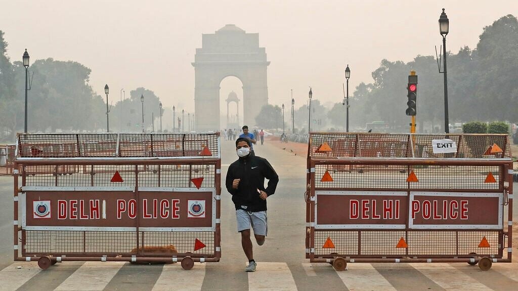 Delhi’s Air Quality ‘Severe’, Max Temp Settles At 31.5 Degrees Celsius