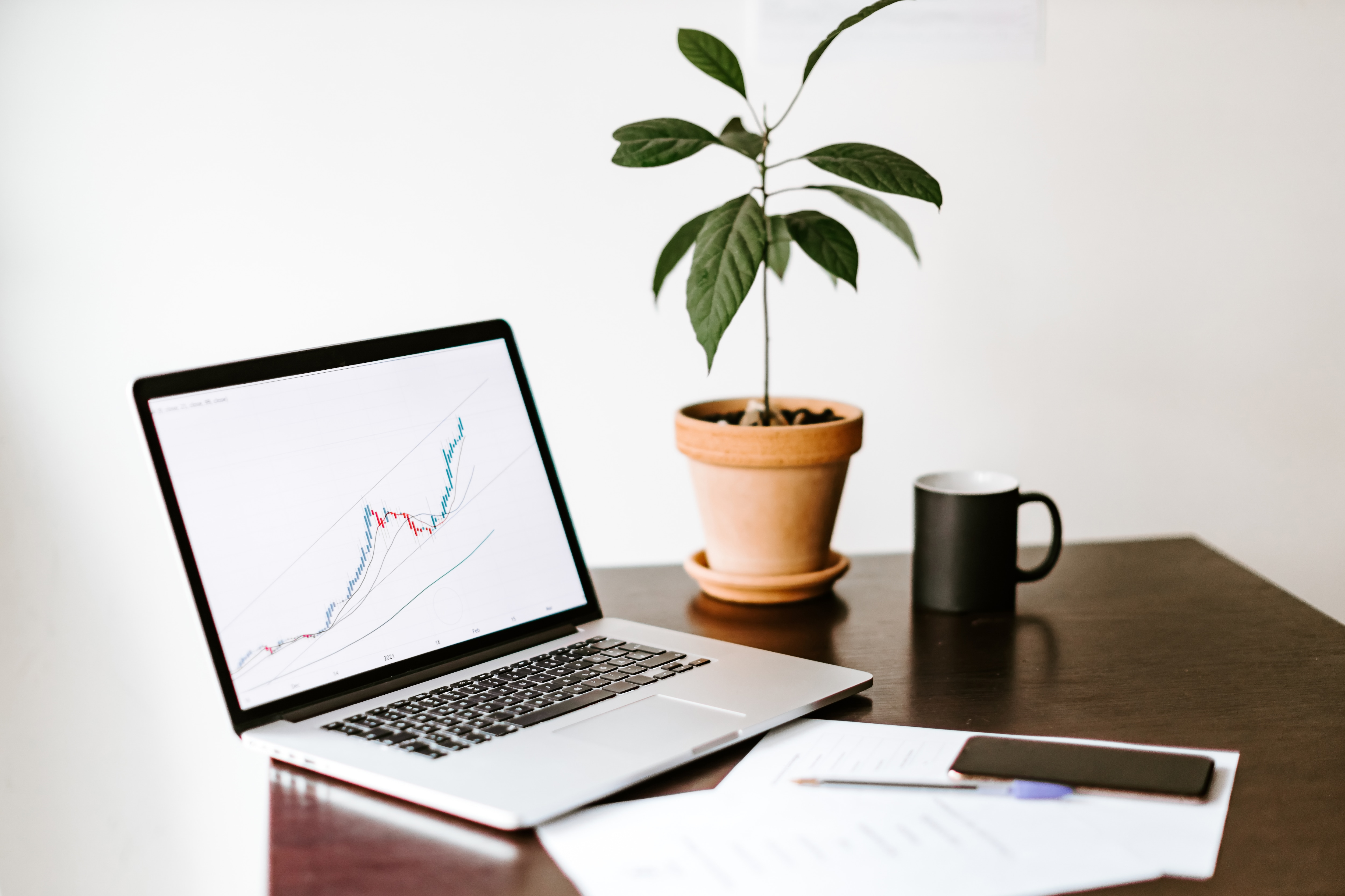 Stocks To Buy Today: Axis Bank, Indian Hotels, Gala Precision, Bajaj ...