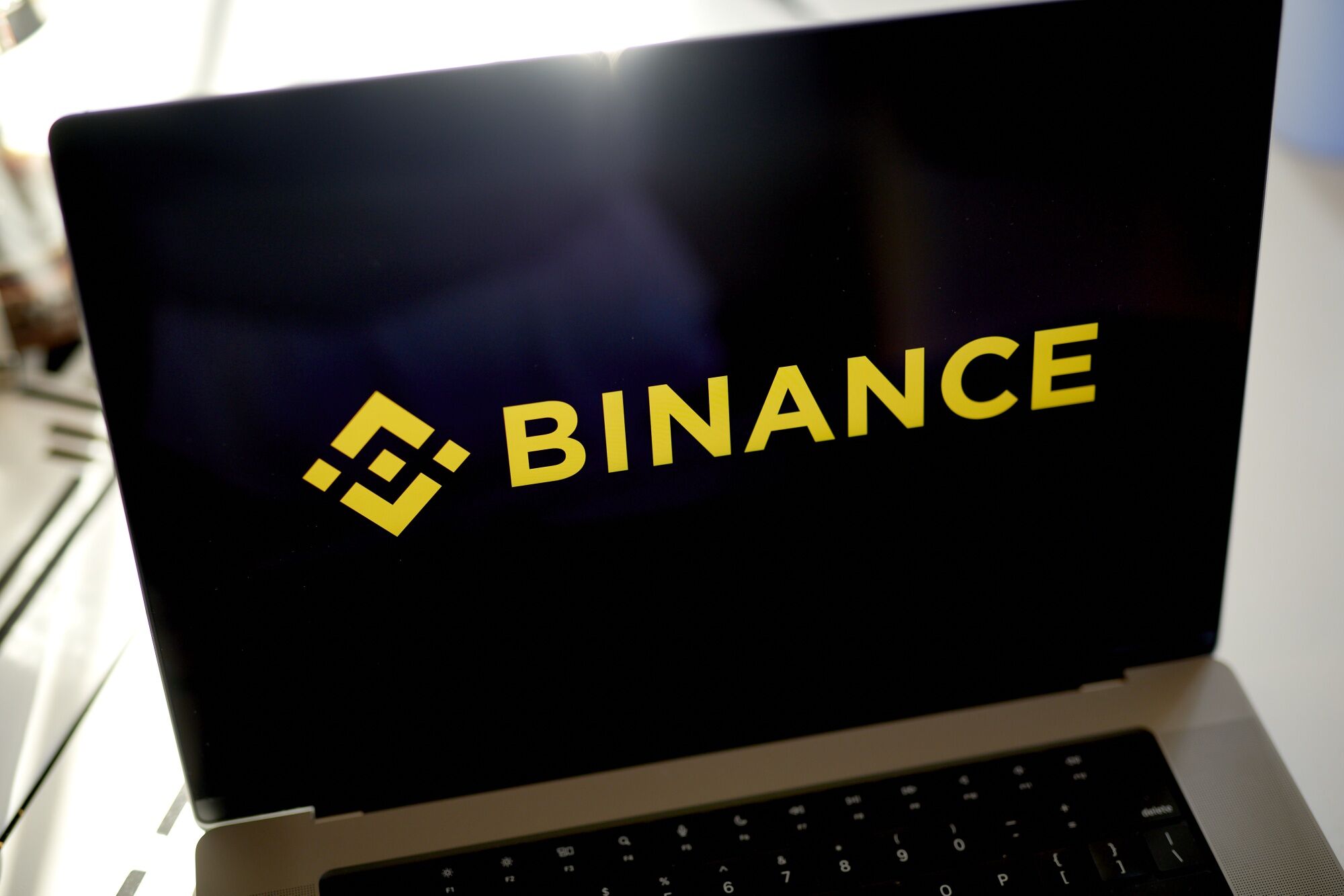 Binance Moved $4.4 Billion of Bitcoin Across its Wallets, Data Indicate