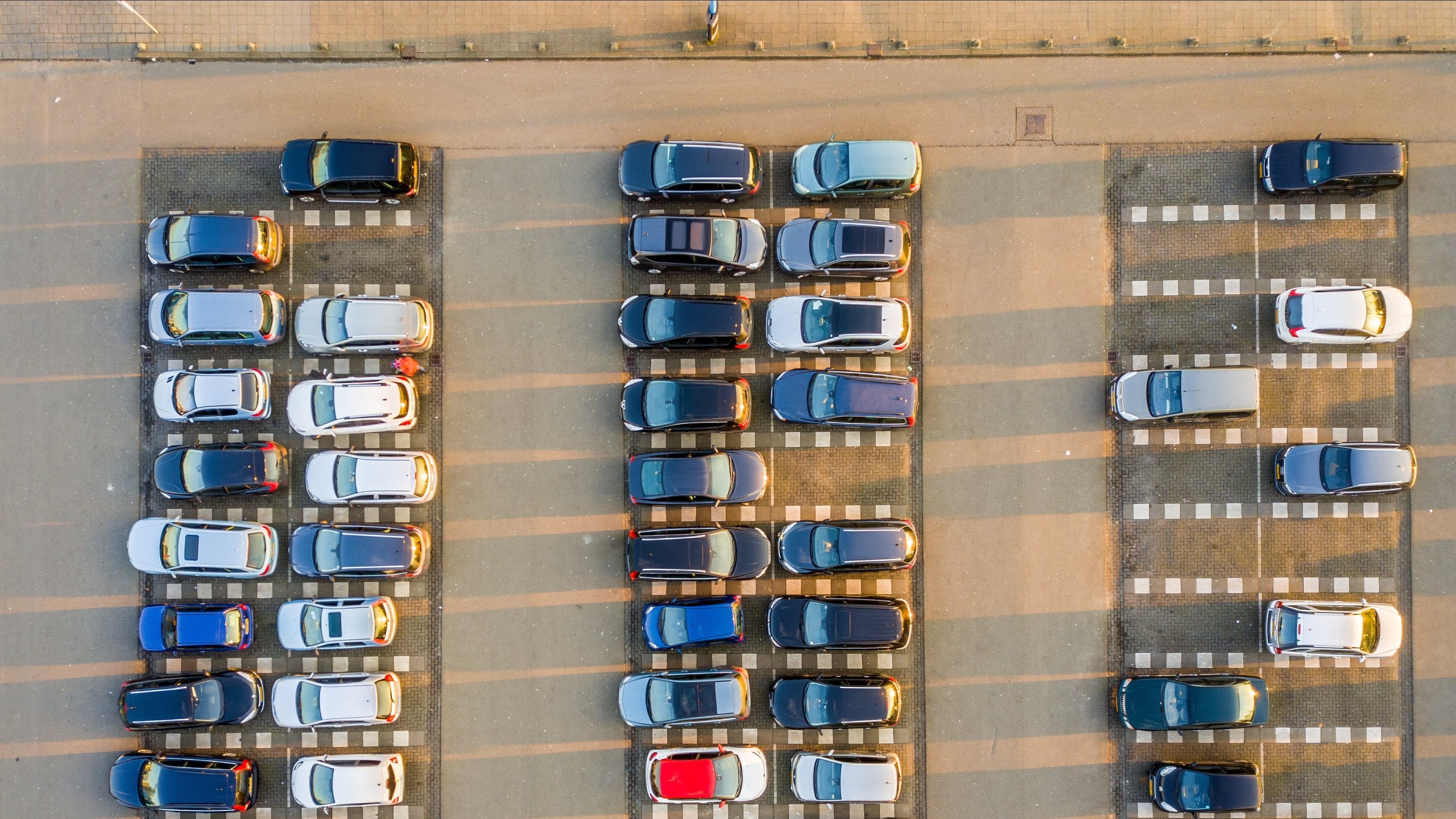 Navratri Retail Sales Up Mid-to-High Singles; Rural Sales Remain Muted