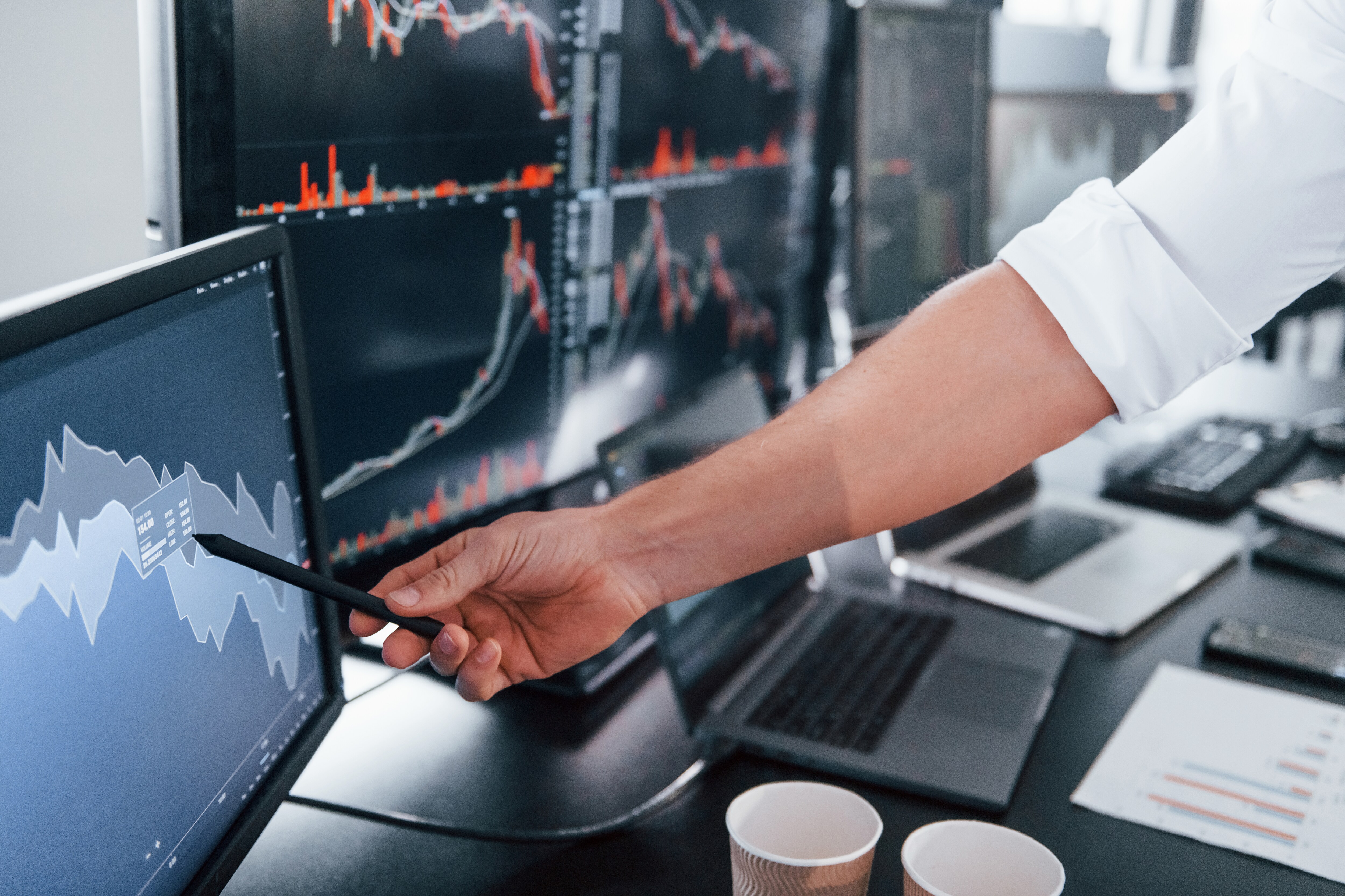 Trade Setup For April 16: Nifty, Sensex Lacking Momentum At Higher Zones