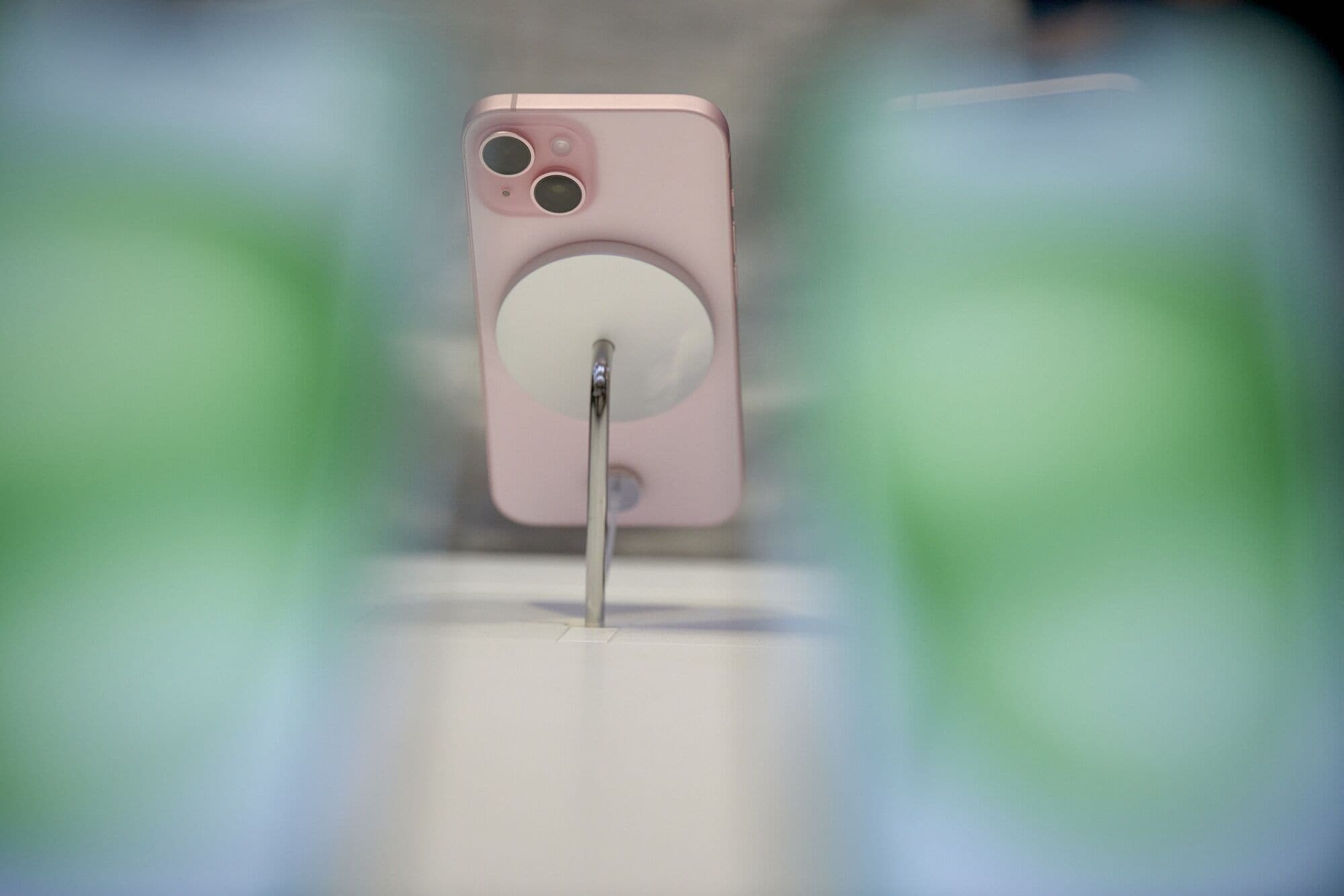 iPhone Maker Hon Hai’s Profit Beats In Sign Of Resilient Demand