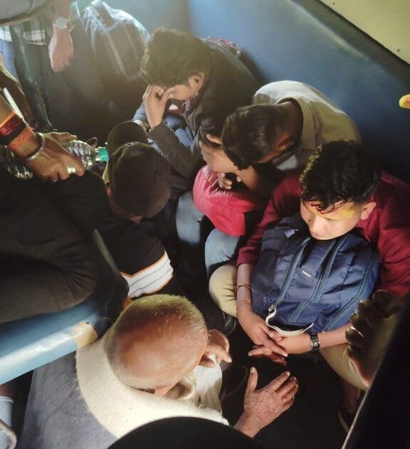 Passengers Take Over Woman's Reserved Seat, Railways Swing Into Action ...