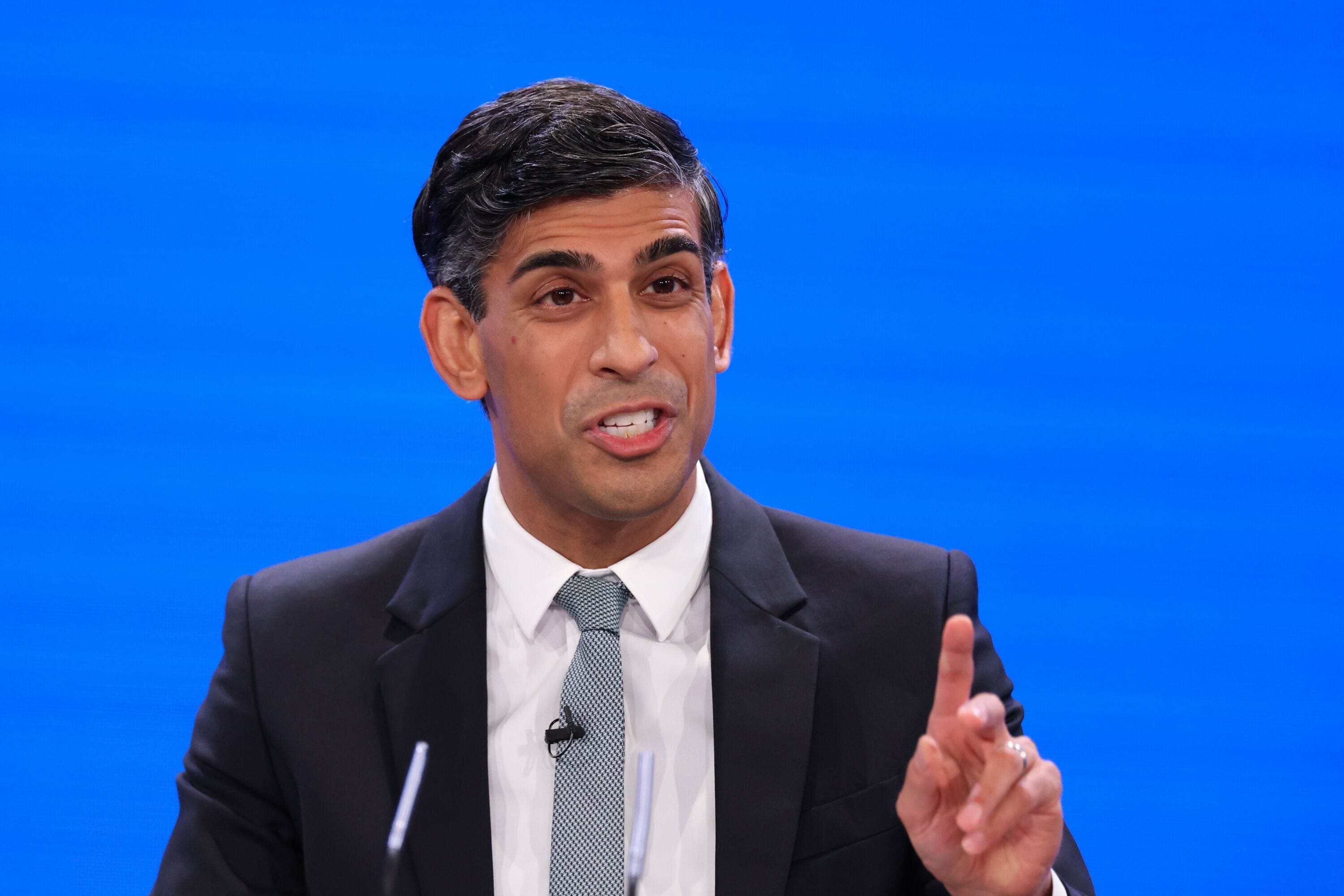 Sunak Resists Calls to Back Gaza Ceasefire as MP Pressure Builds