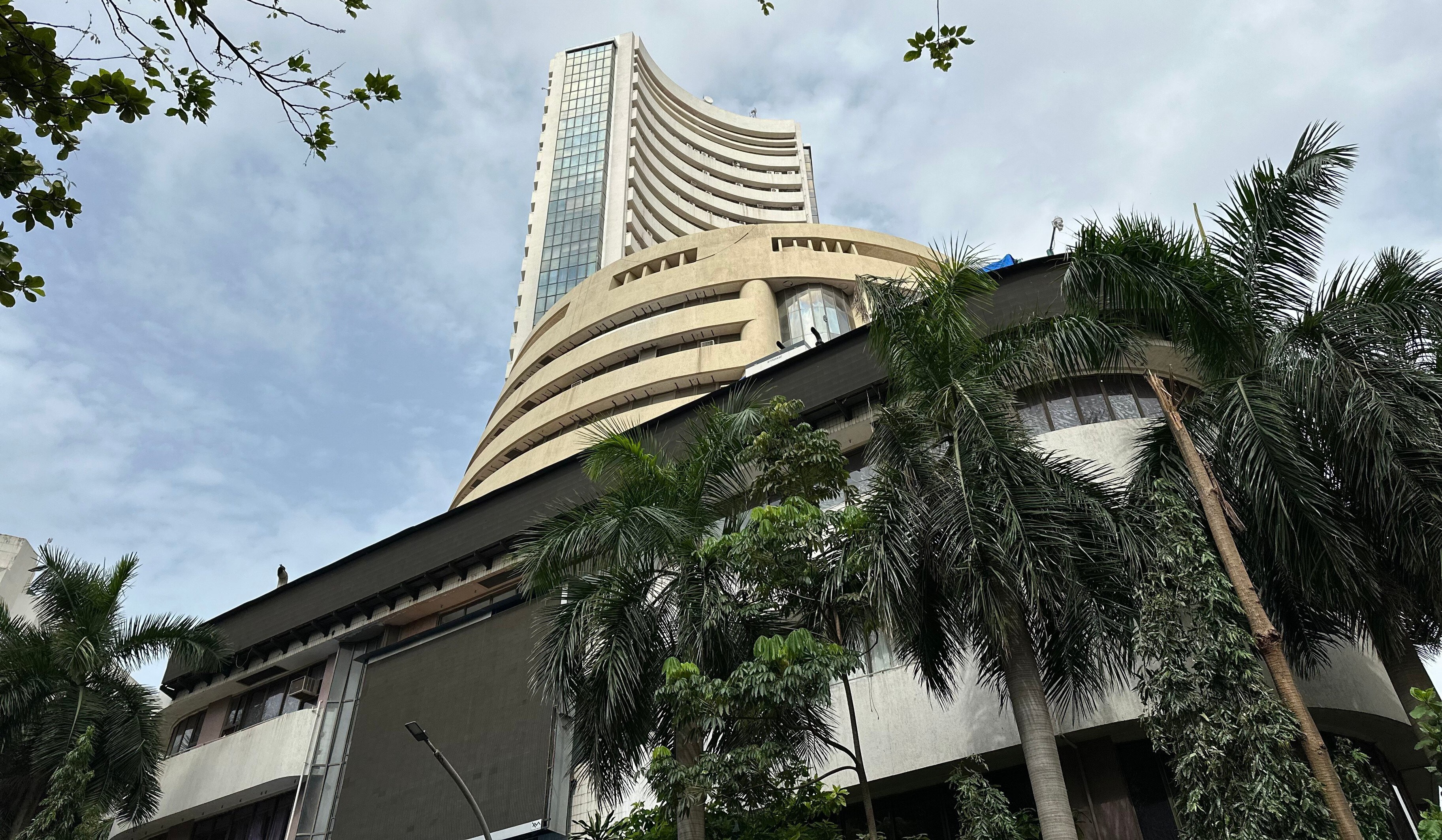 Stock Market Holidays In October 2024: BSE, NSE To Remain Closed On ...