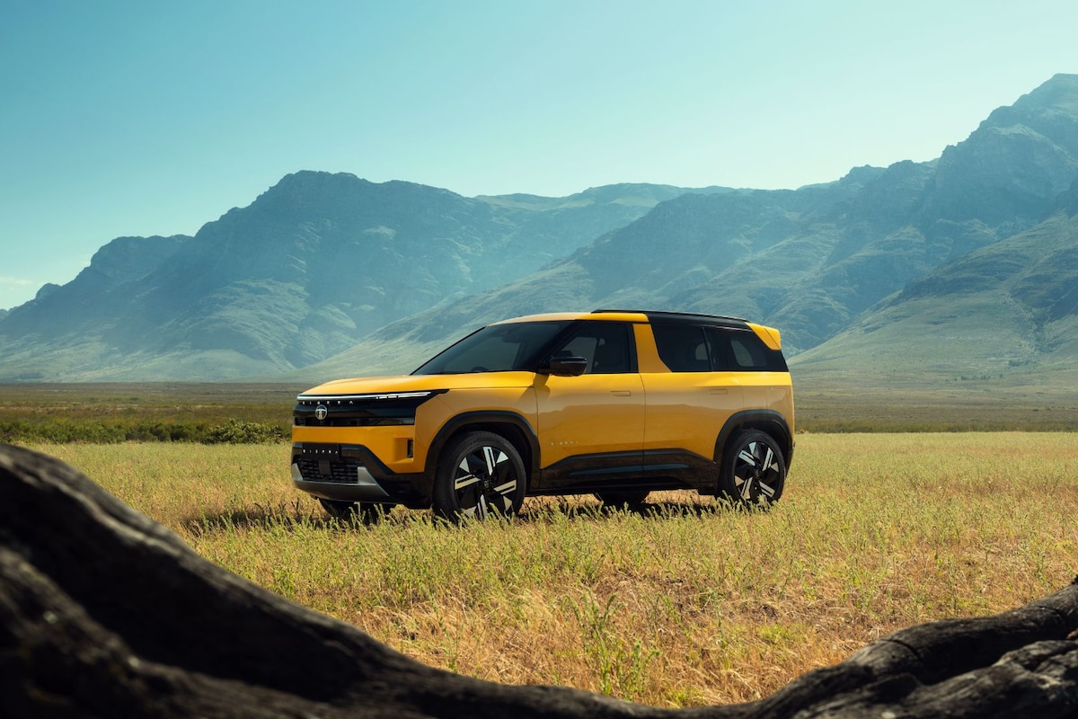 Tata Sierra Receives 70,000 Bookings On First Day; Check Details