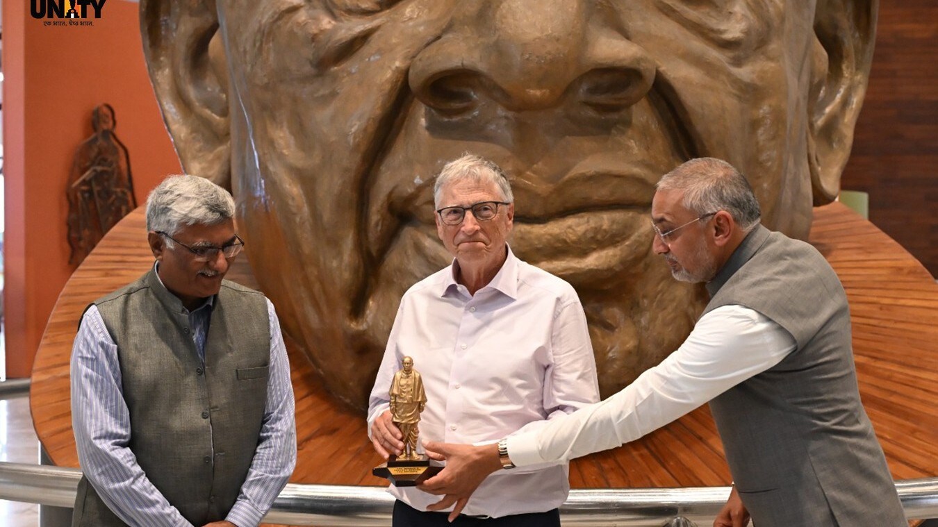 WATCH: Microsoft Co-Founder Bill Gates Visits Statue of Unity, Calls It ...