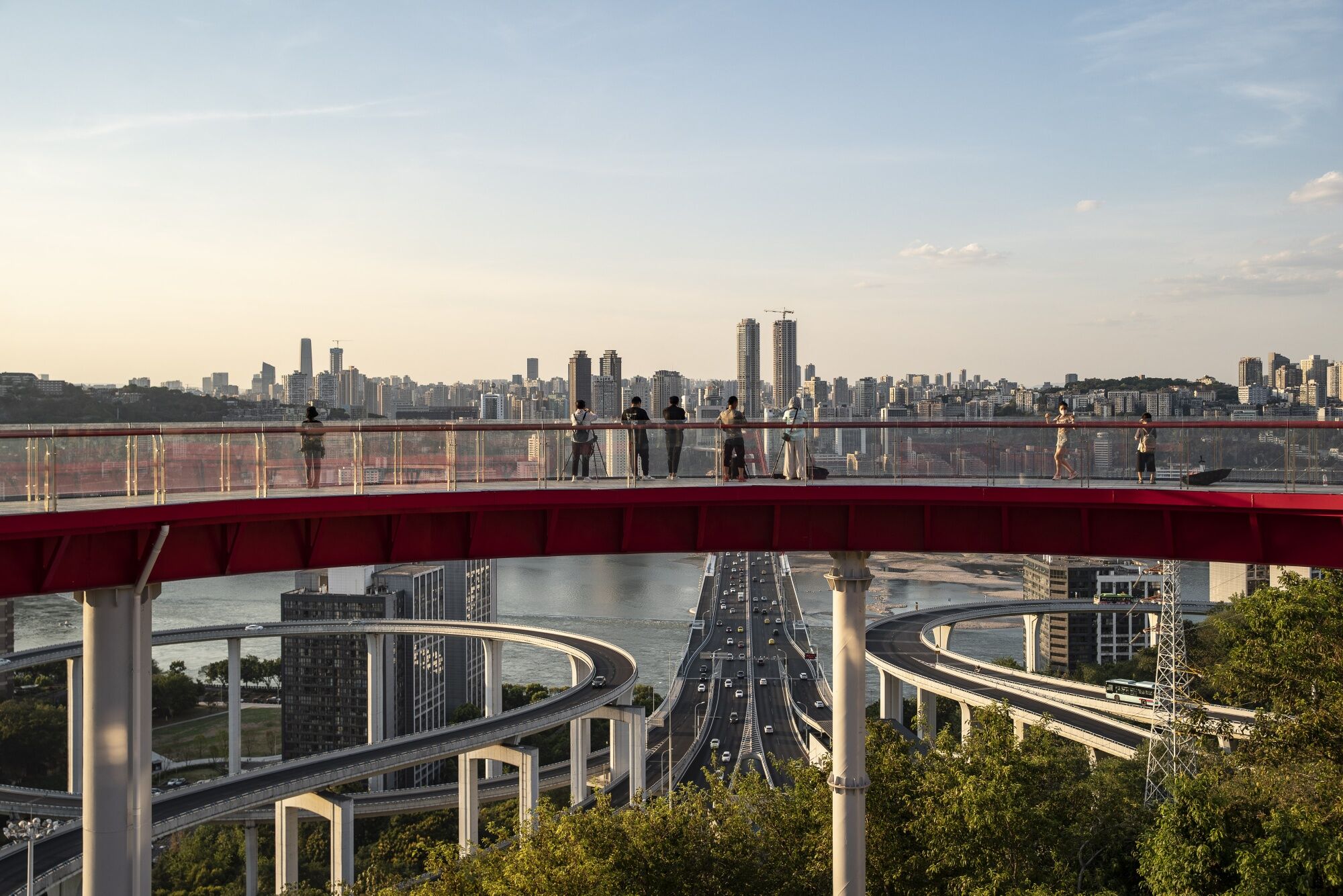 Netherlands Shuts a China Consulate as Foreign Investment Slumps