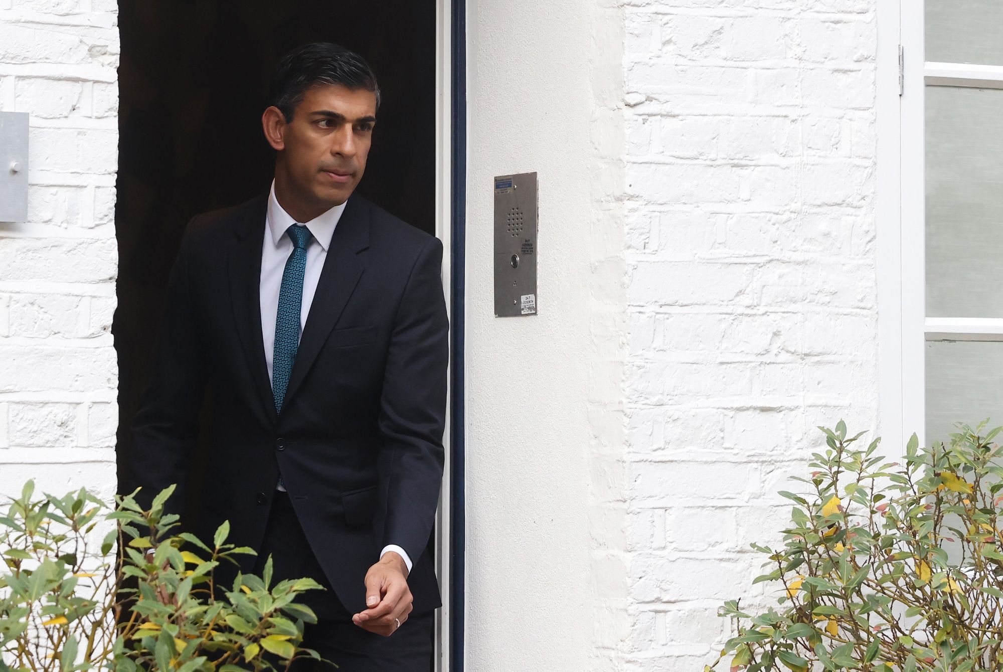 Rishi Sunak Is a New and Old-Fashioned Tory