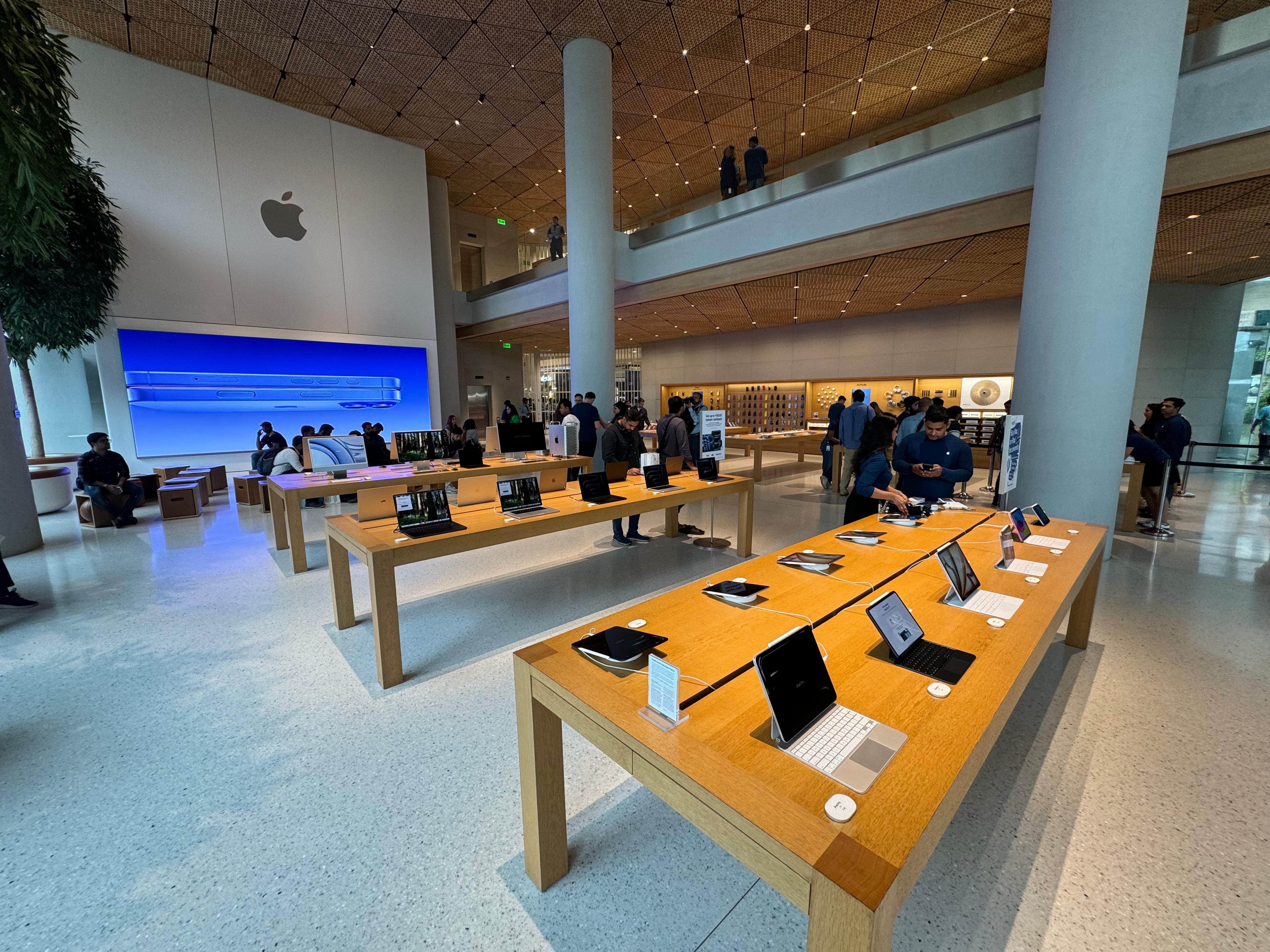 Made In India iPhone 16 Pro, Four More Apple Stores In Pipeline