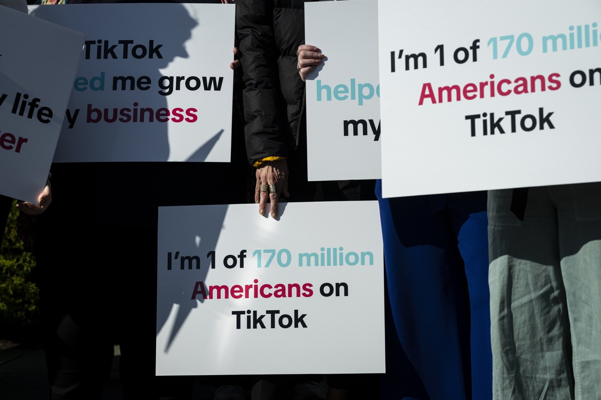 TikTok Parent Seeks to Fast-Track Suit Over US Divest-or-Ban Law