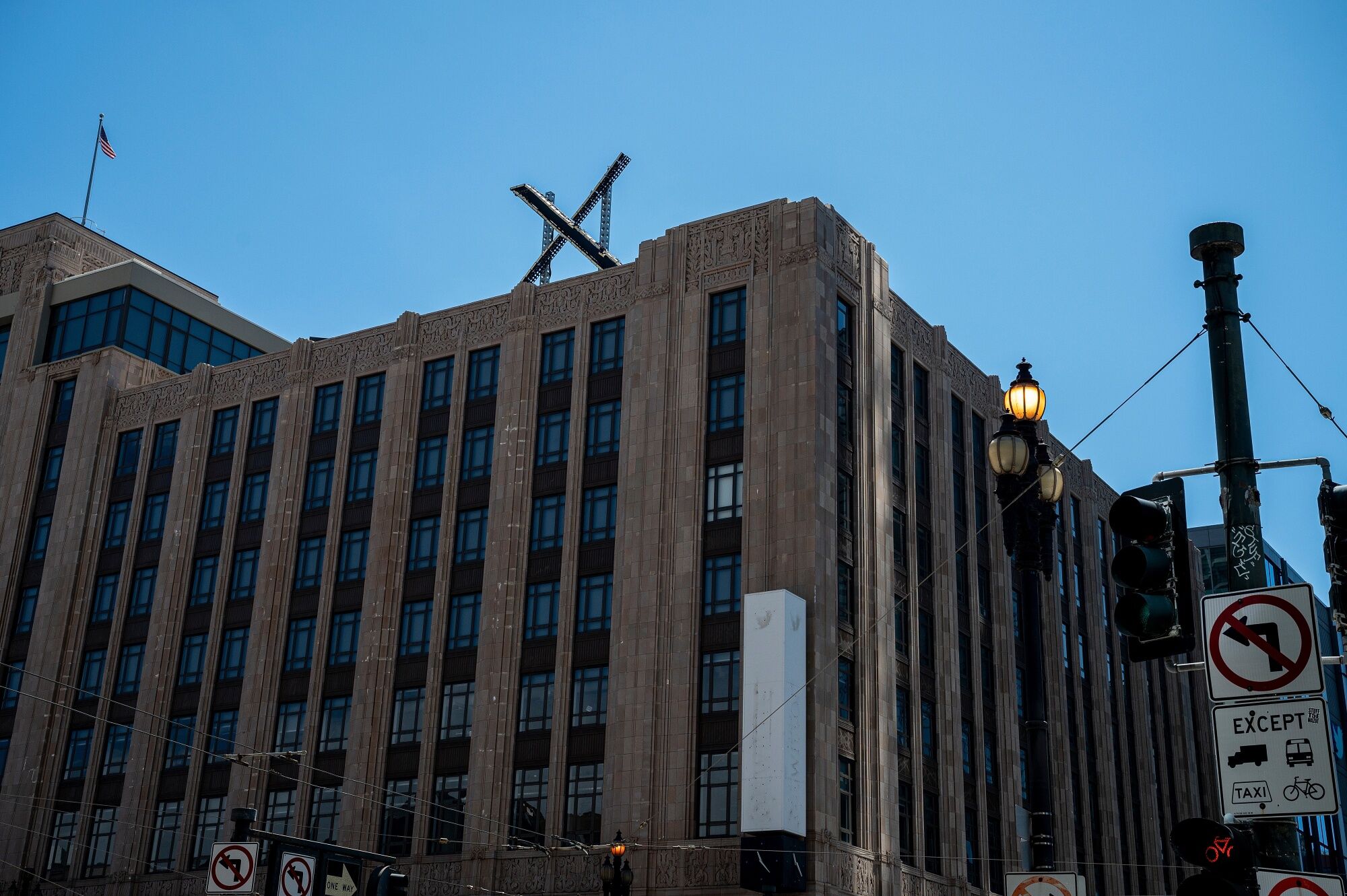 Twitter Mass Layoff Severance Fight Heads To Settlement Talks