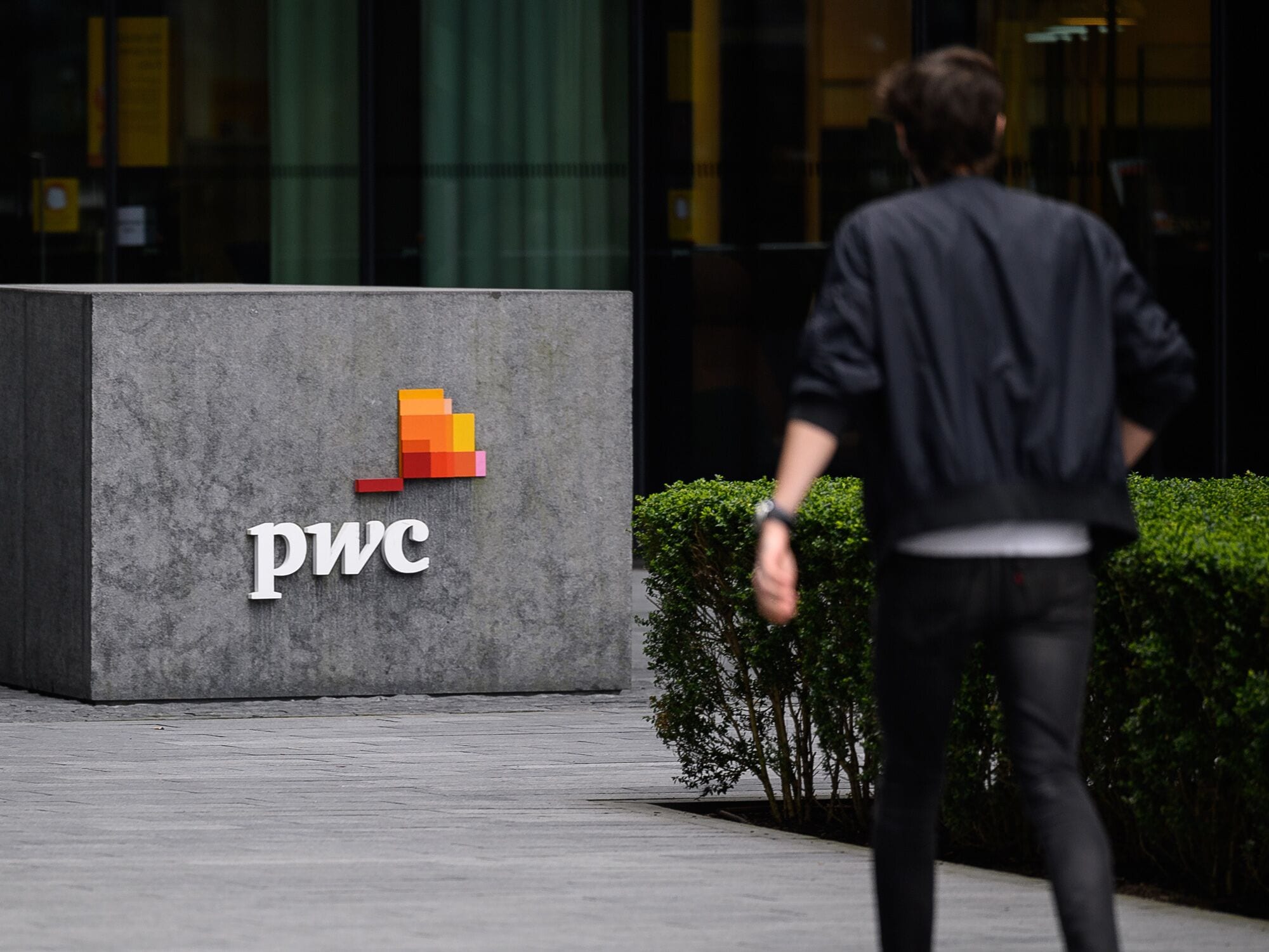 PwC Cuts 2% of Its Workforce in Canada Amid Slowing Economy