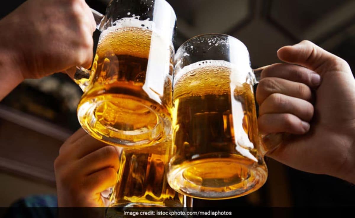 which food should we eat with alcohol best chakna for whisky liquor ...
