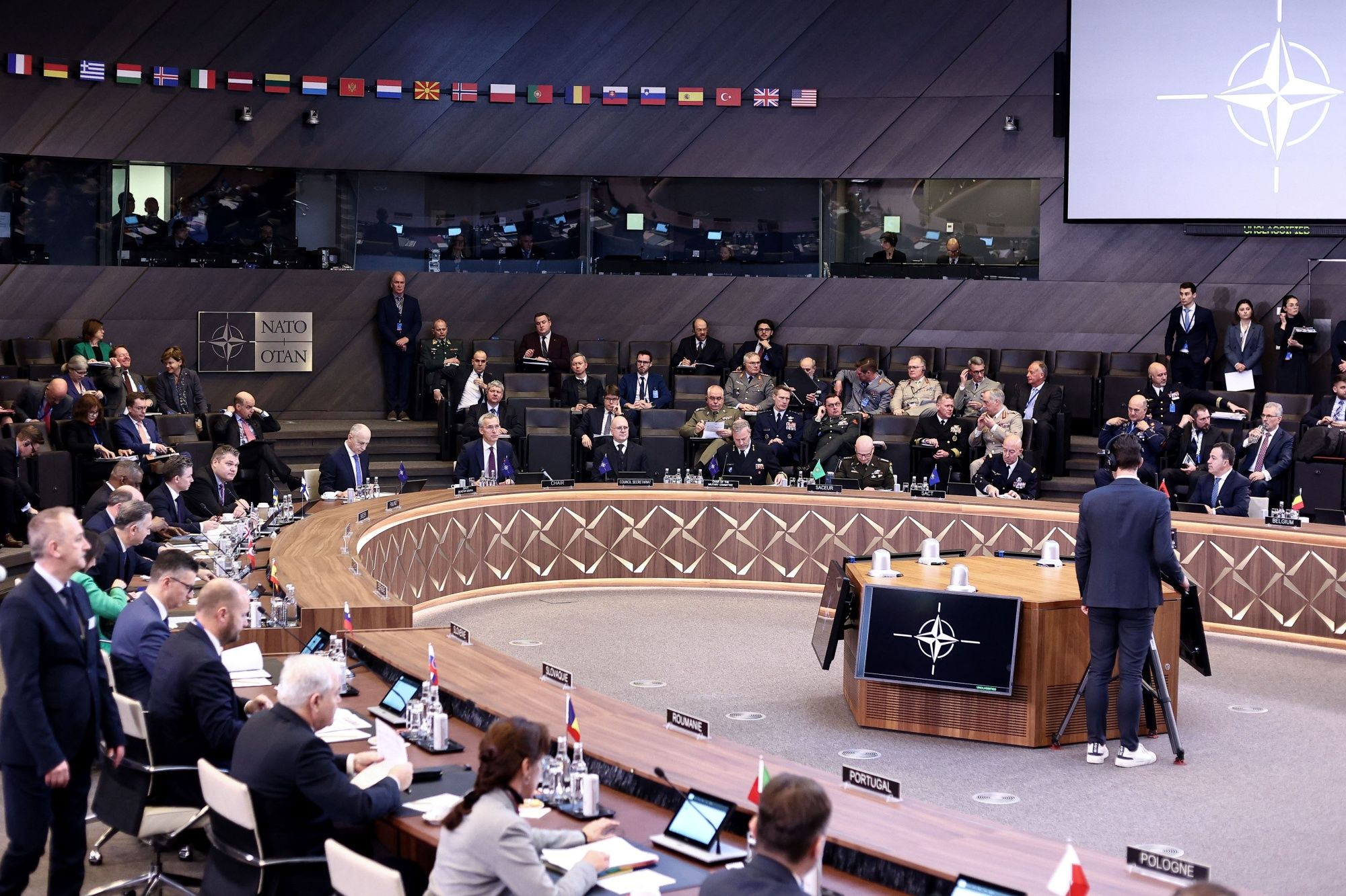 Ukraine Latest: EU Targets Russian Assets in New Sanctions Round