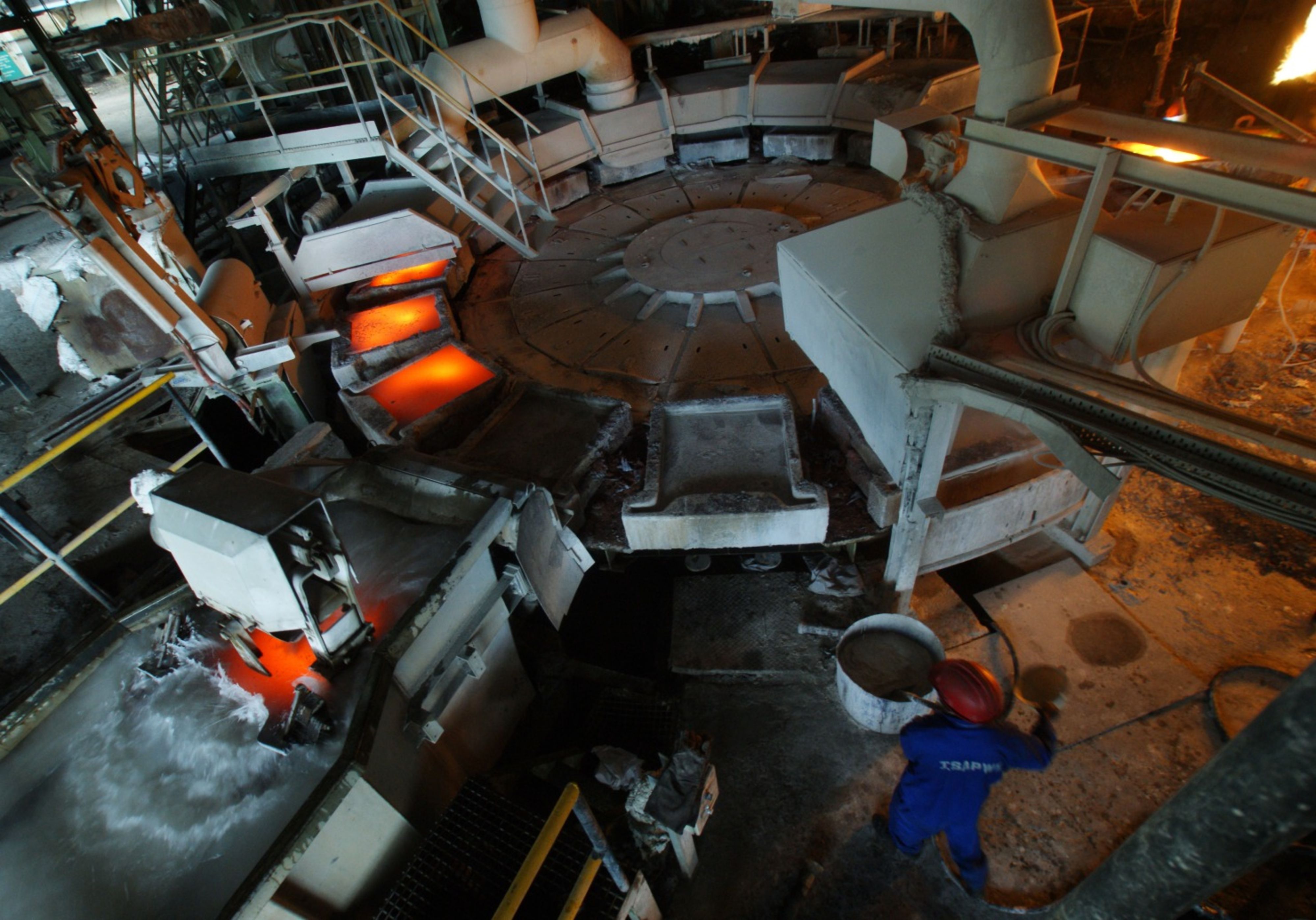 Vedanta Q4 Review - Firing On All Cylinders: Dolat Capital