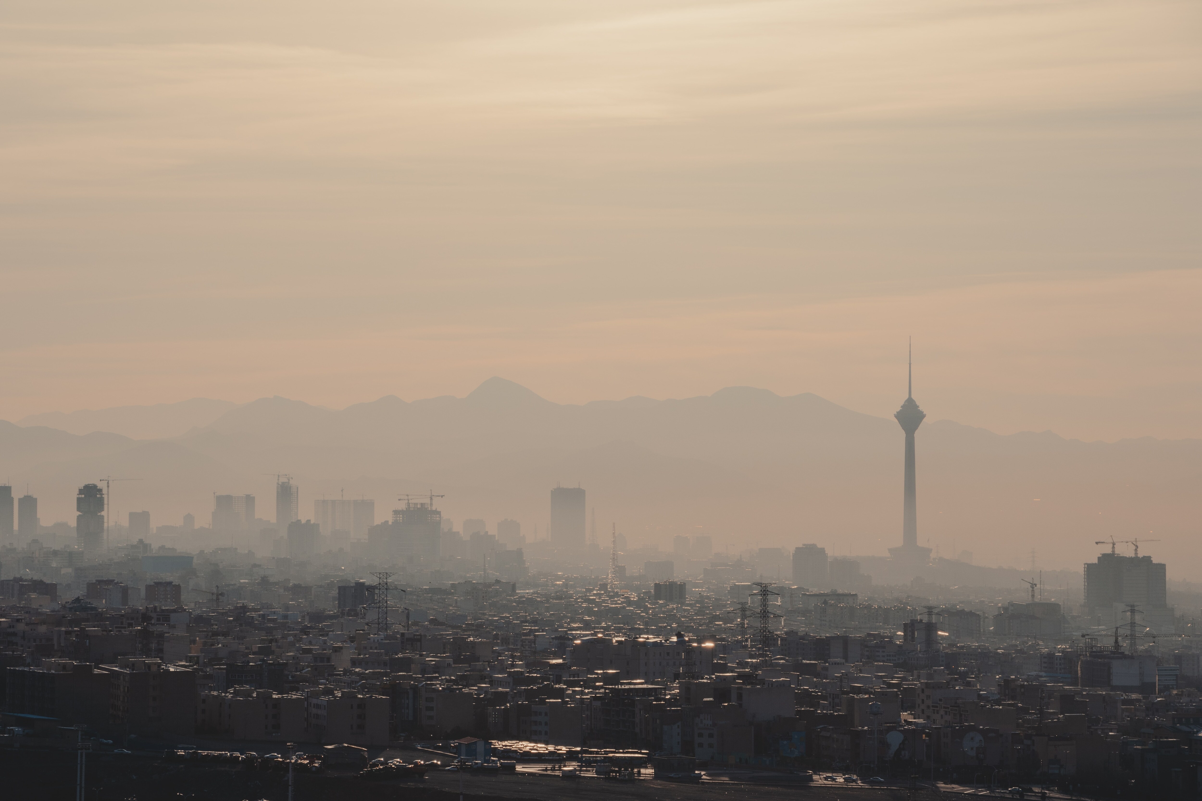 Delhi's Air Quality Turns 'Severe', CAQM Asks NCR States To Strictly ...