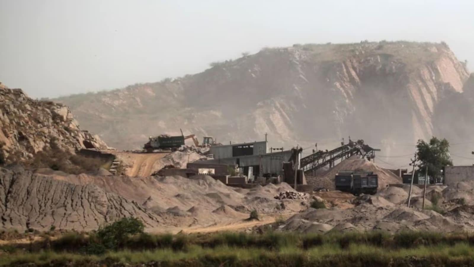 Supreme Court Appointed 5-Member Panel To Define Aravalli Range By ...