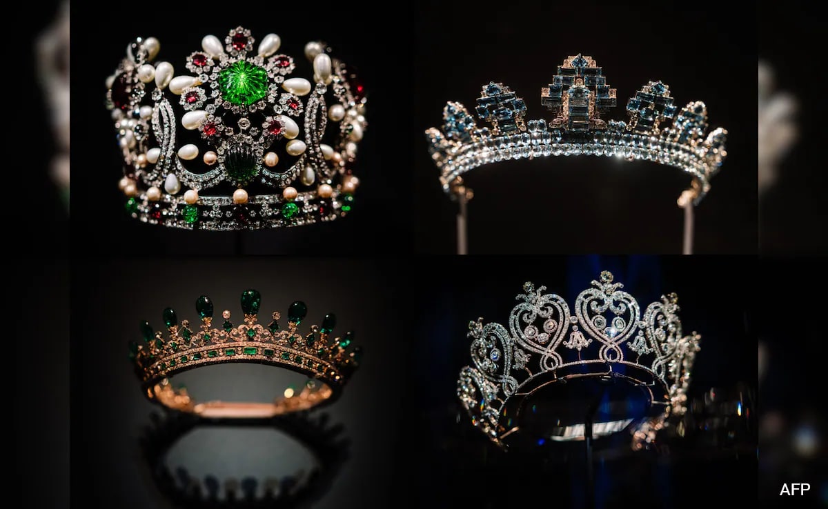 See Pics: Glittering Exhibition Of Royal Jewels In Paris After Louvre Heist